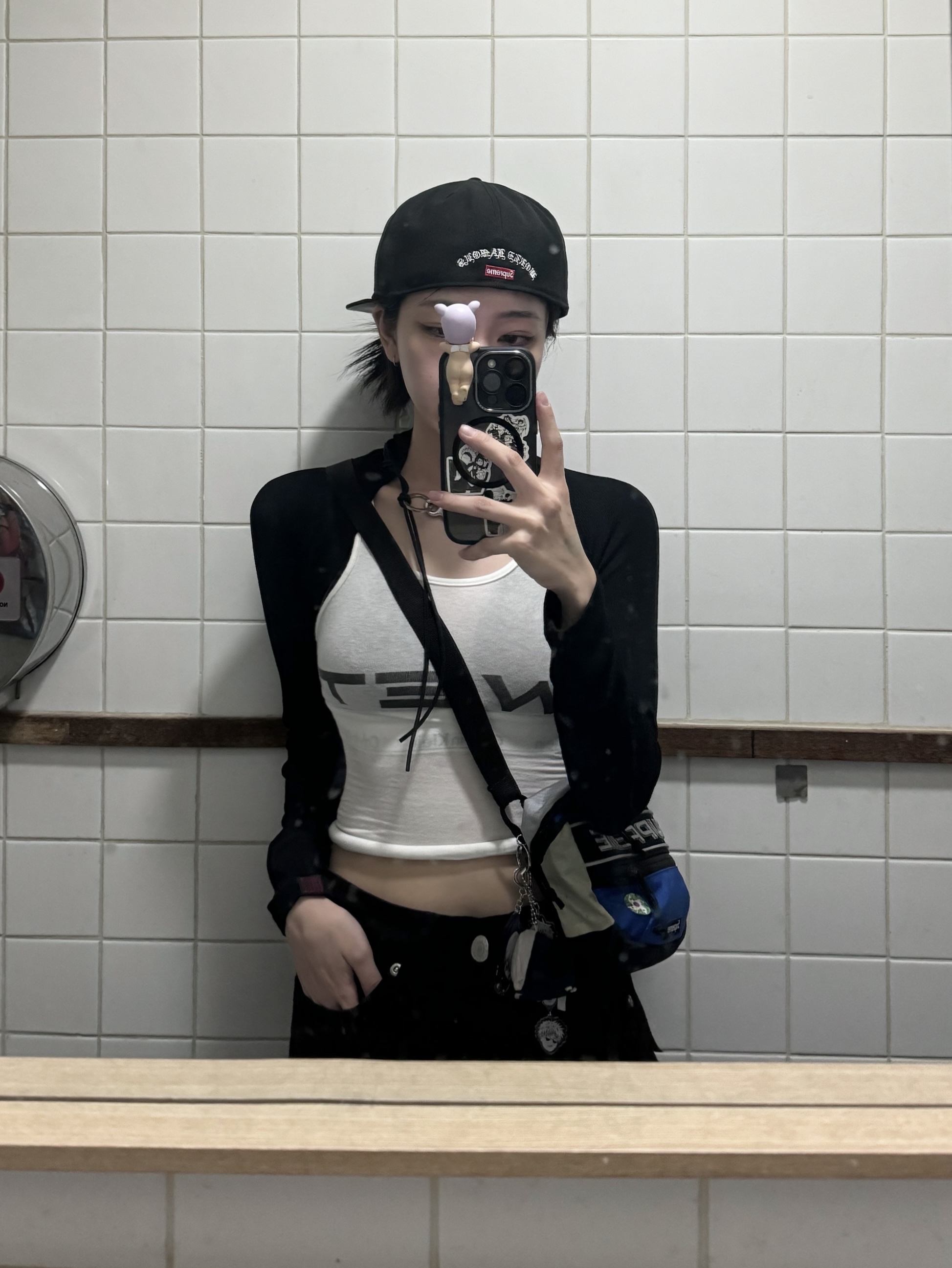 (@kidcoji) 님의 게시물 | KREAM