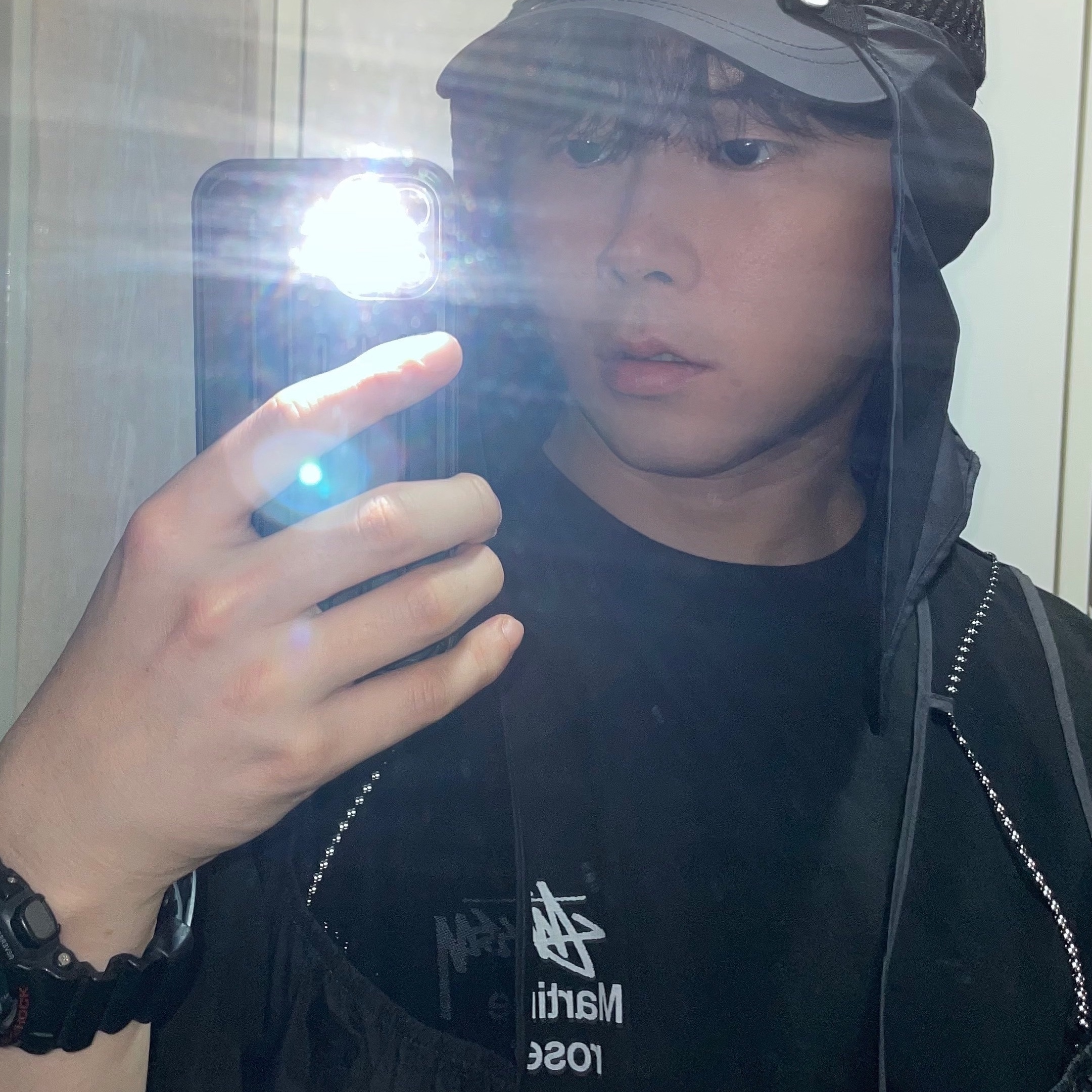 (@zerozzang_) 님의 게시물 | KREAM