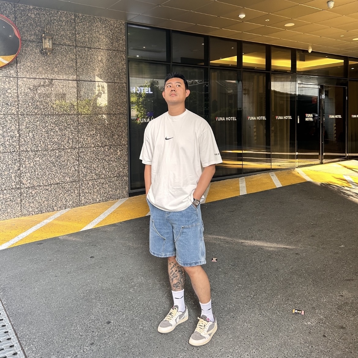 insta : jo_... (@jo__ff) 님의 게시물 | KREAM