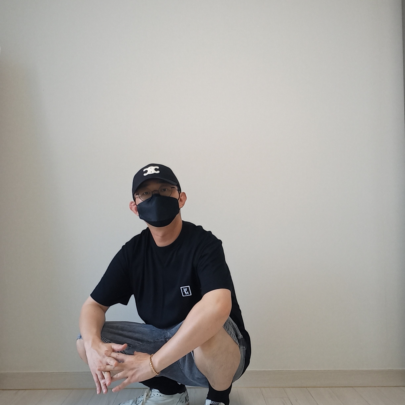 San E 🐽 (@haeundae00kid) 님의 게시물 | KREAM