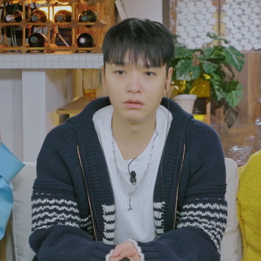 $ (@your_legacy) 님의 게시물 | KREAM