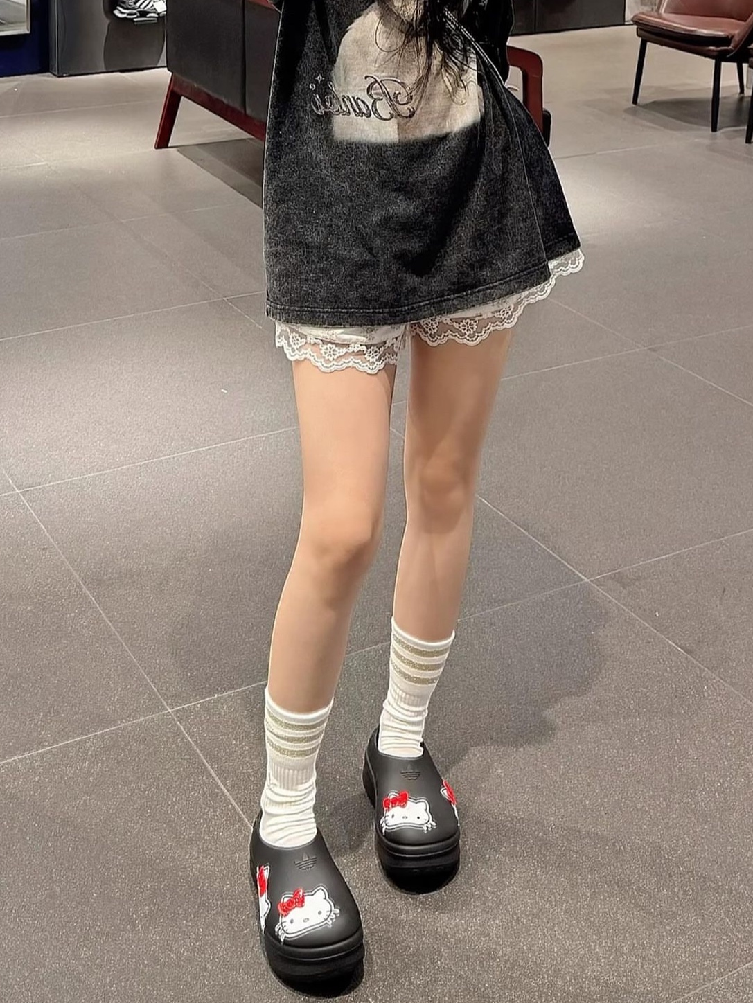 😇 (@l0lpm1) 님의 게시물 | KREAM