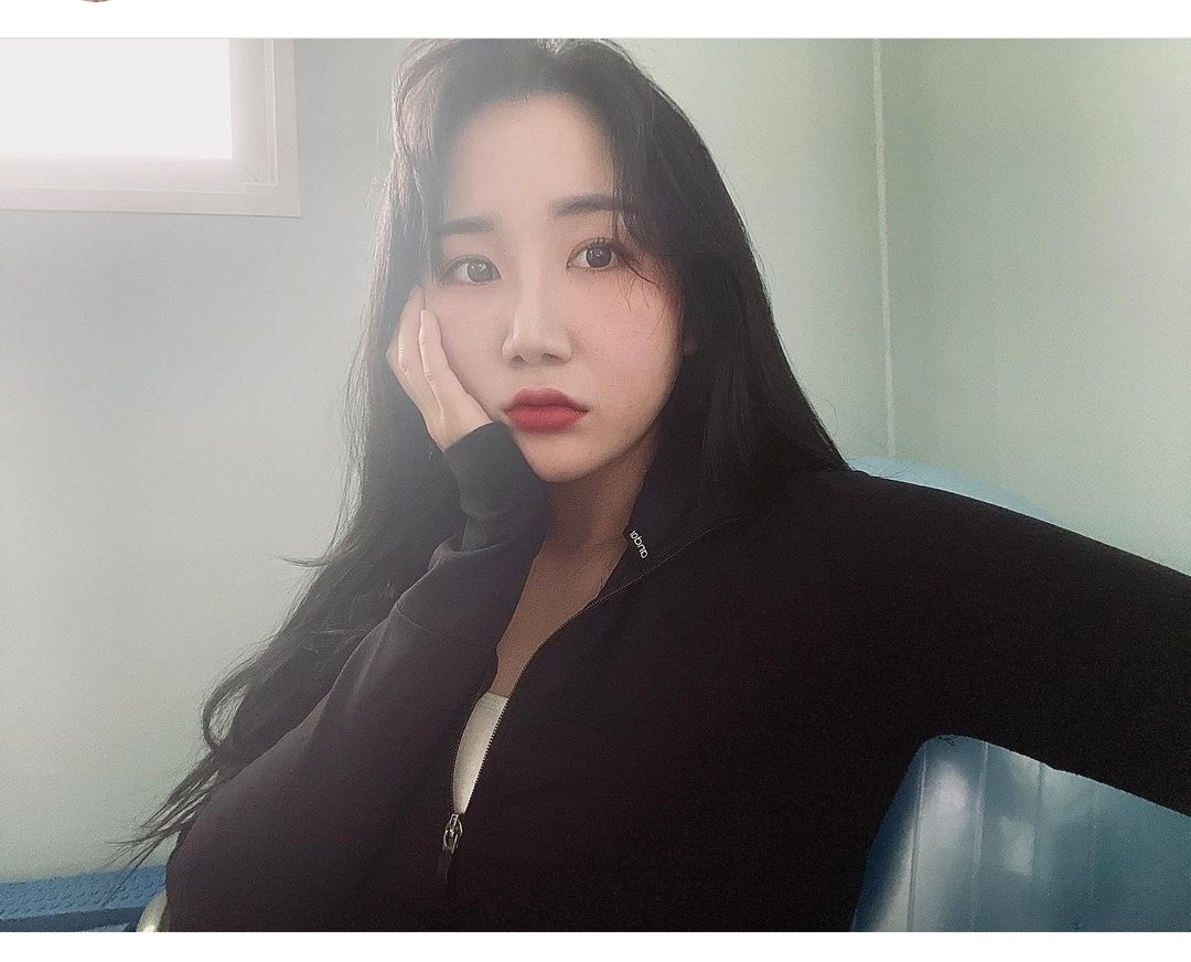 seeun (@3e_eun) 님의 게시물 | KREAM