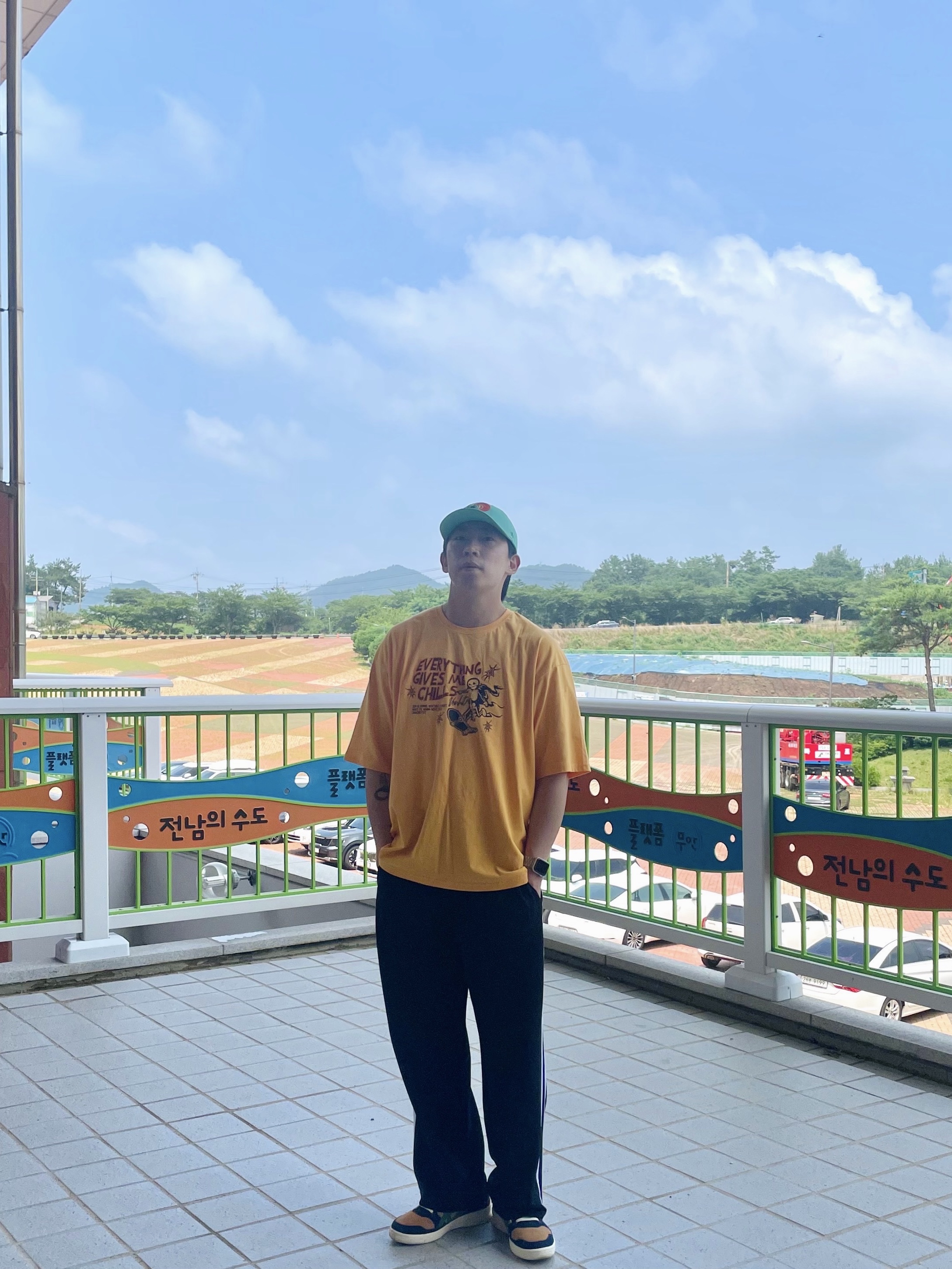 CHA (@c__11) 님의 게시물 | KREAM