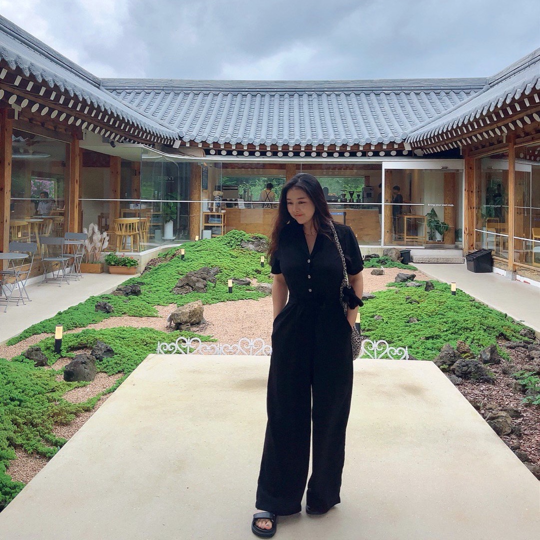 (@wwab24) 님의 게시물 | KREAM