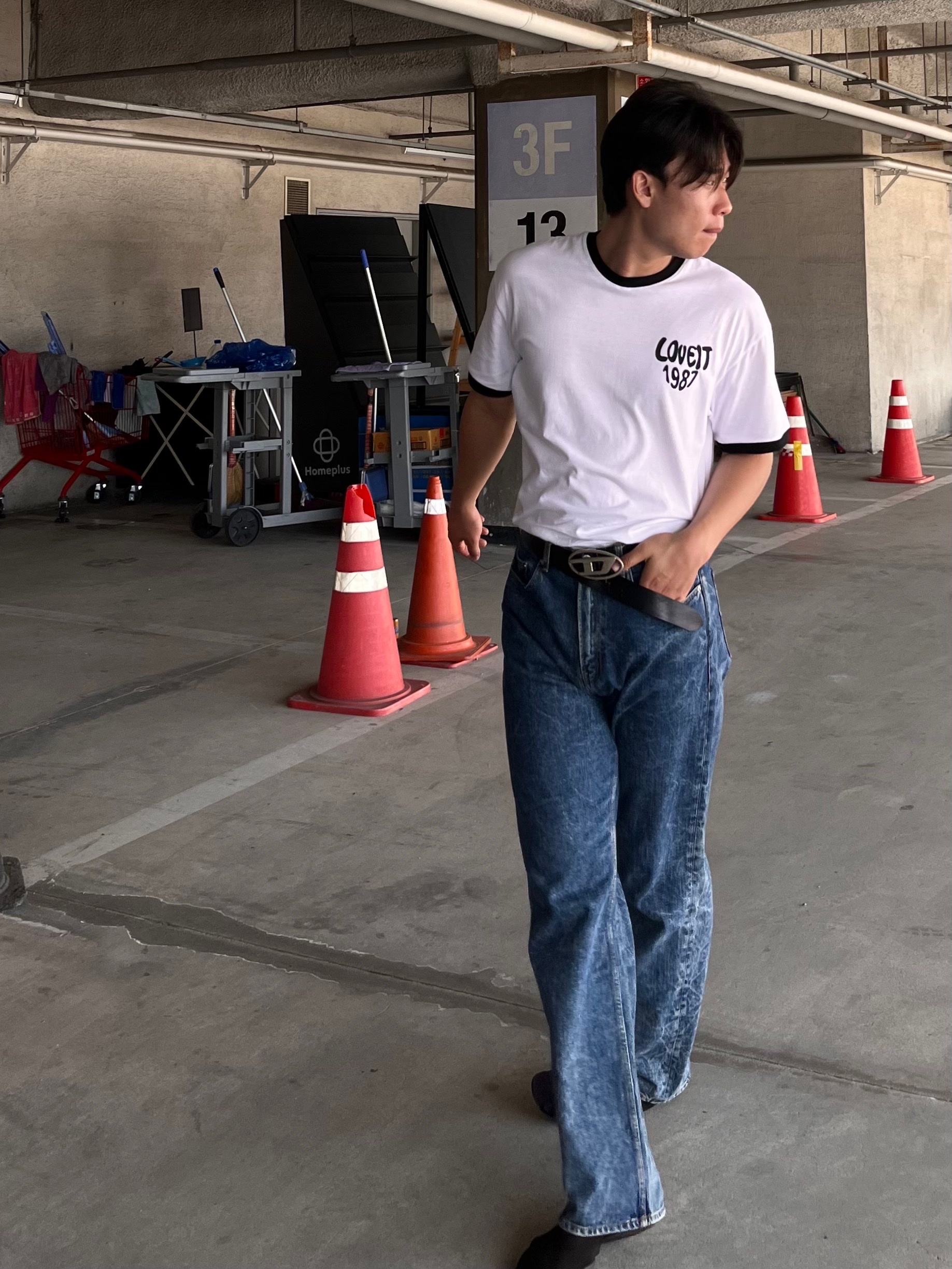 #팔로우반사 해시태그 STYLE | KREAM