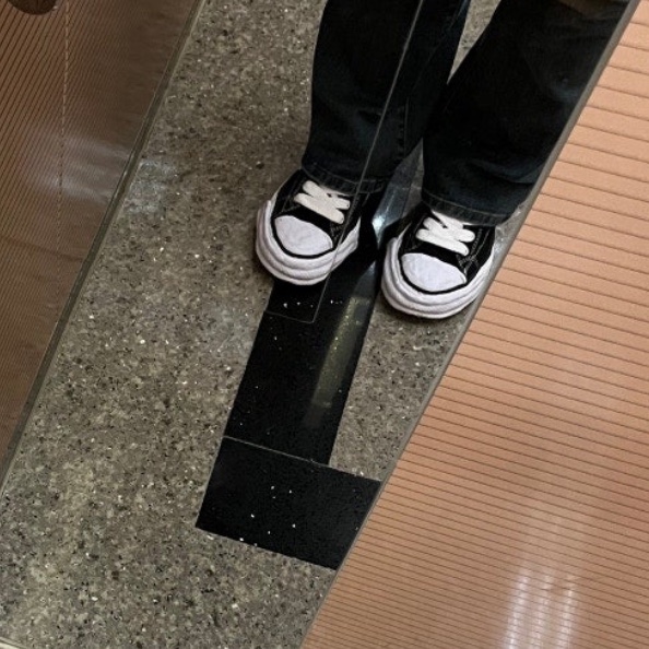 라미 (@rame_san) 님의 게시물 | KREAM