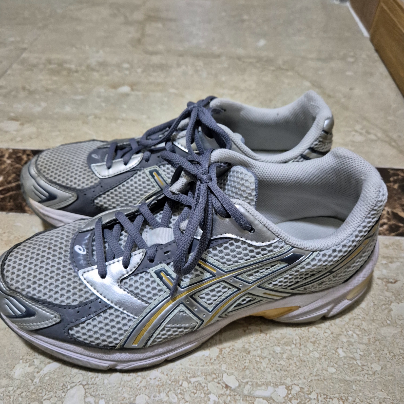 뉴발매니아 (@qv4tqq) 님의 게시물 | KREAM