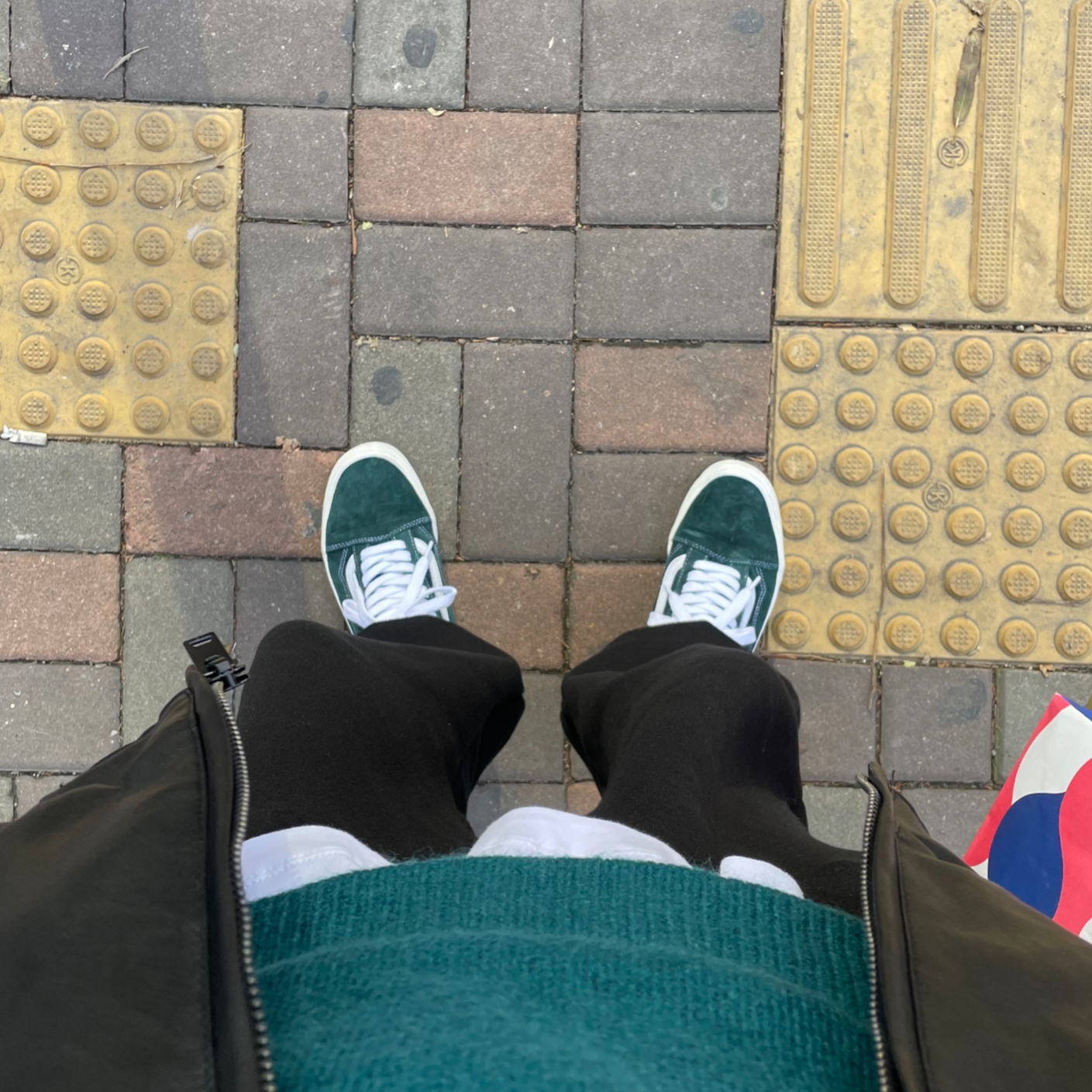 멋진 아빠 되기. (@dowoo_h) 님의 게시물 | KREAM