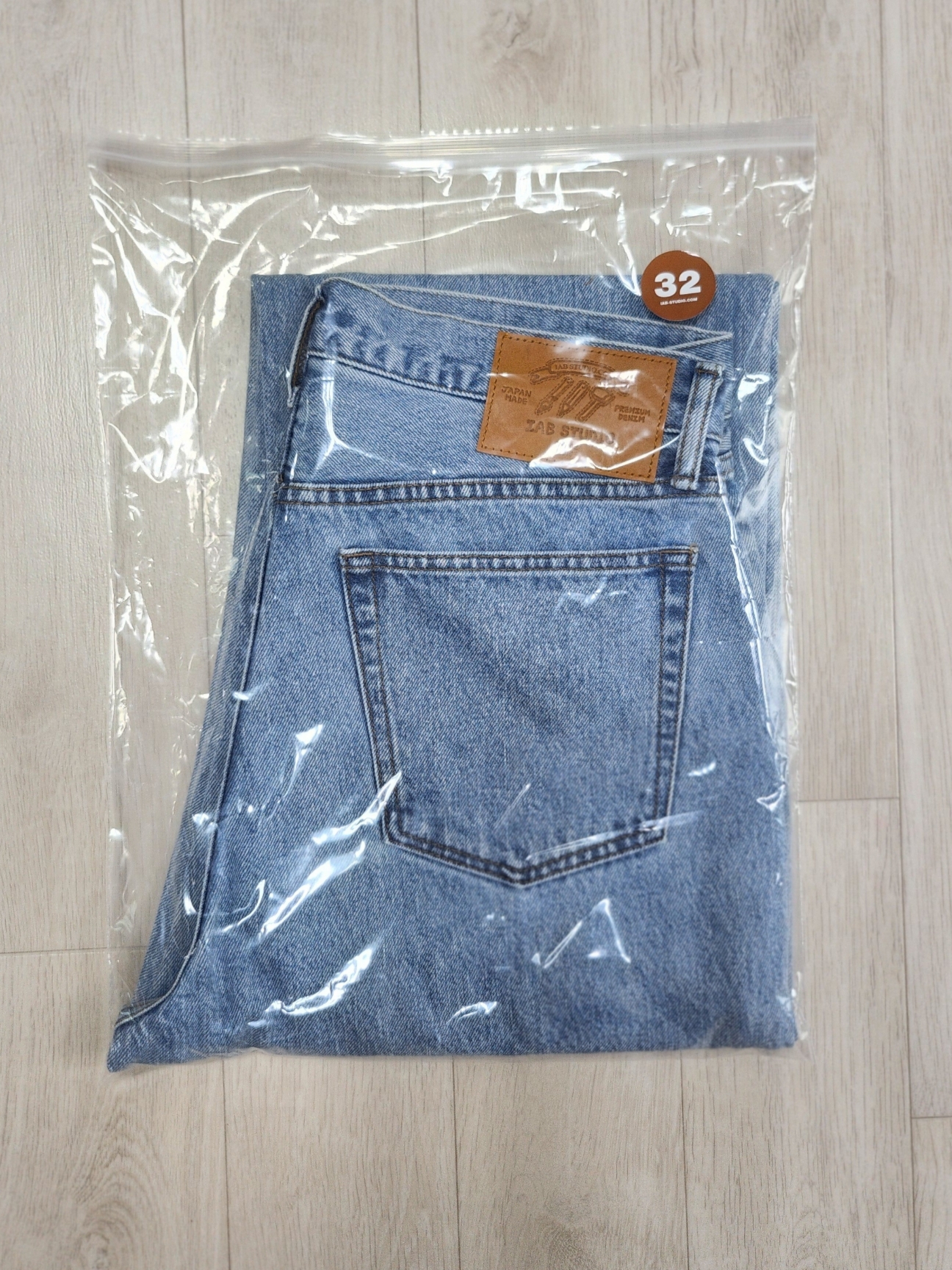 (@nu_gundam) 님의 게시물 | KREAM