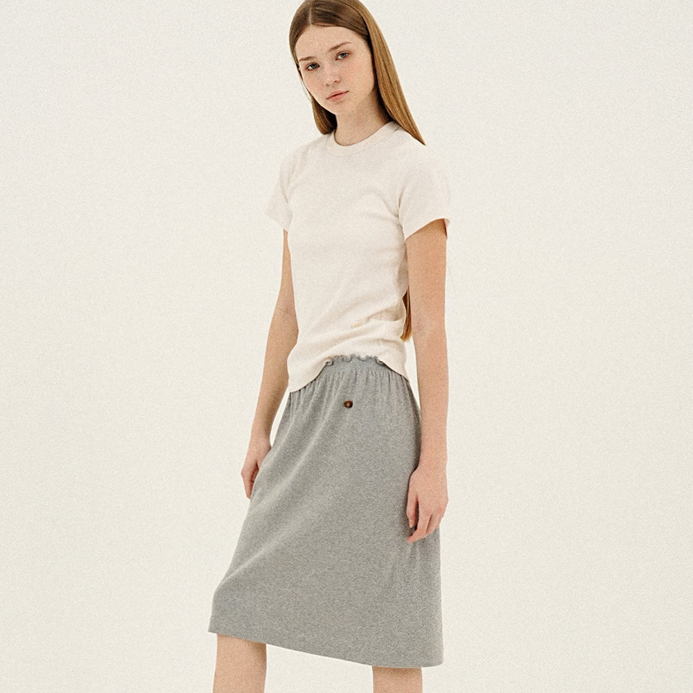 엘엘엘 디자인 스튜디오 엘엘엘 90S 클래식 티 스킨 베이지 | LLLDESIGNSTUDIO | KREAM