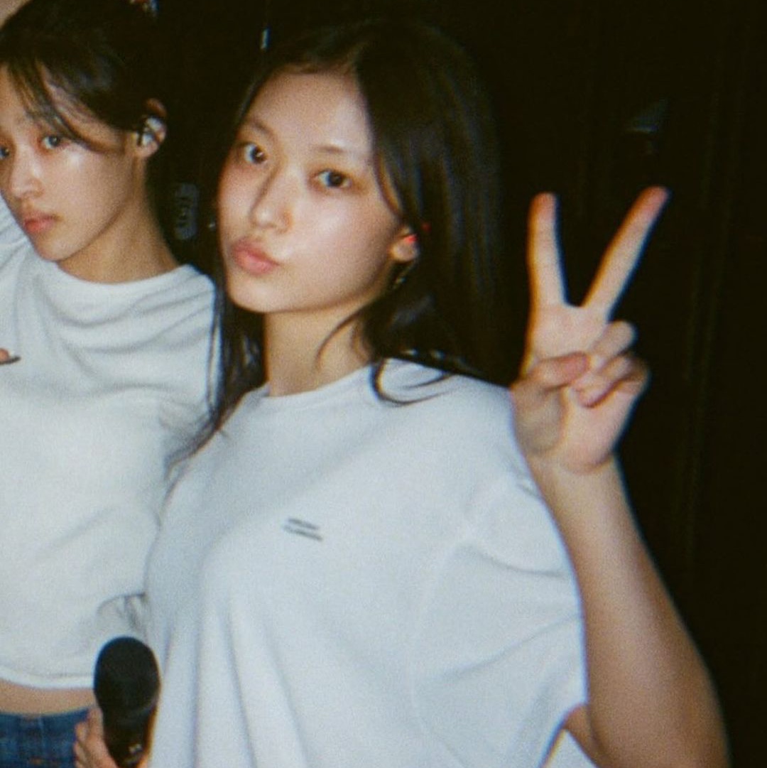 Grey (@luck.gr.ey) 님의 게시물 | KREAM