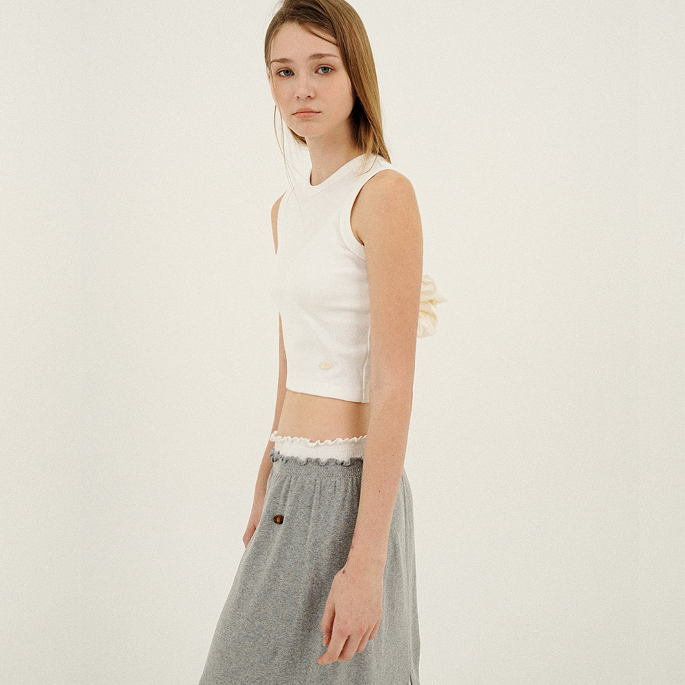 엘엘엘 디자인 스튜디오 크루 넥 립 크롭 탑 밀크 화이트 | LLLDESIGNSTUDIO | KREAM