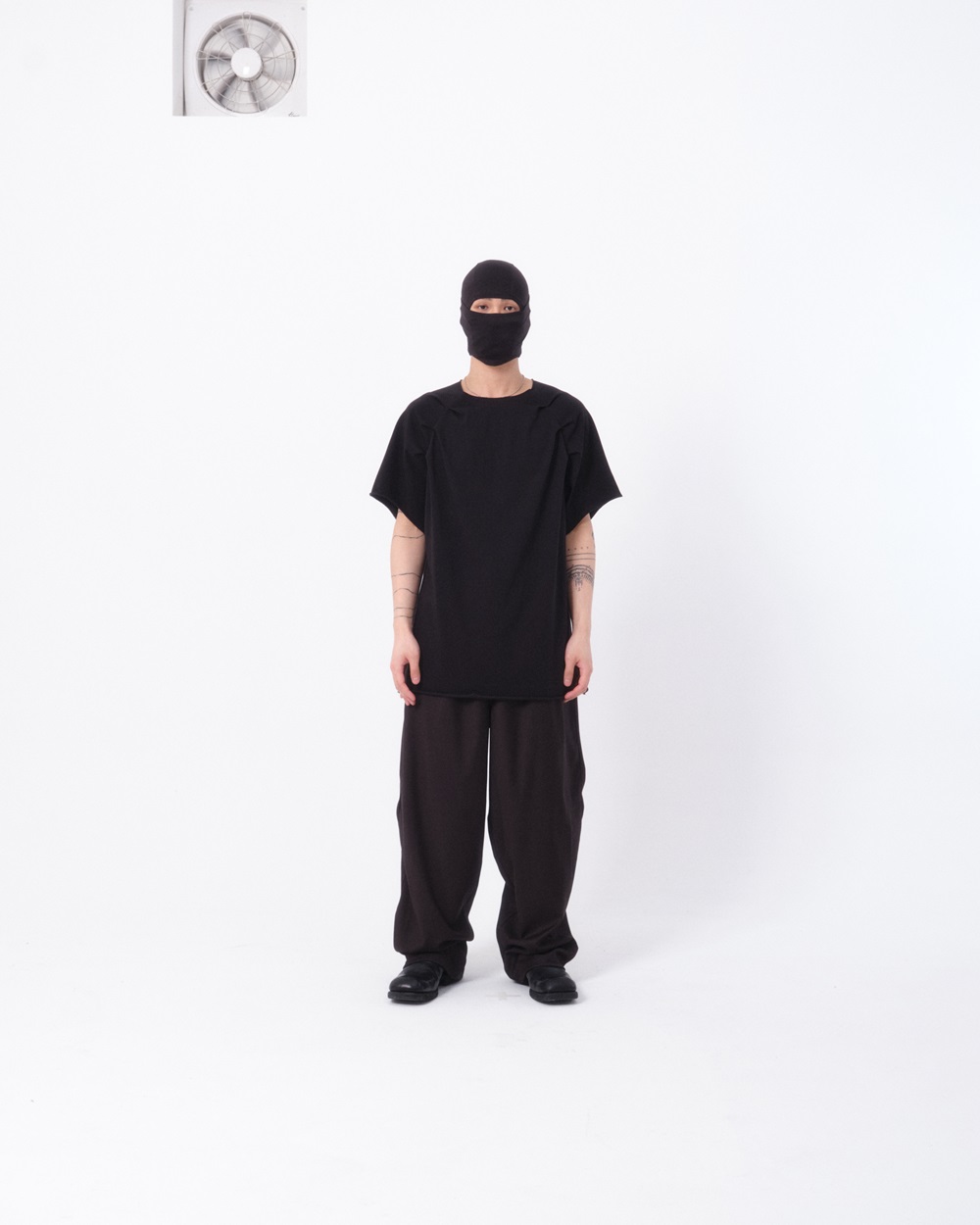 에크라손 캣턱슬렉스 블랙 | ECRZN | KREAM