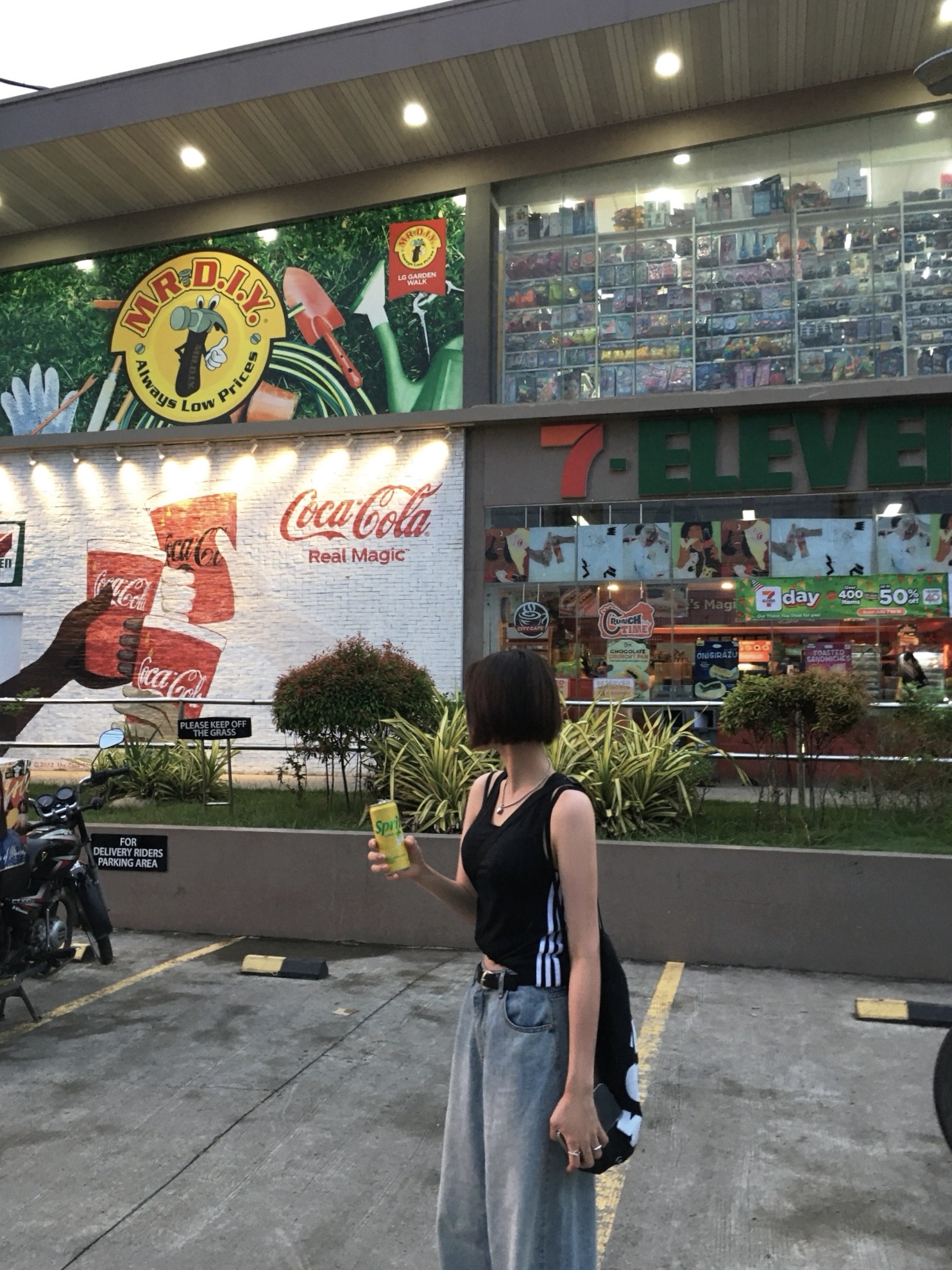 🖤🩶🖤 | KREAM