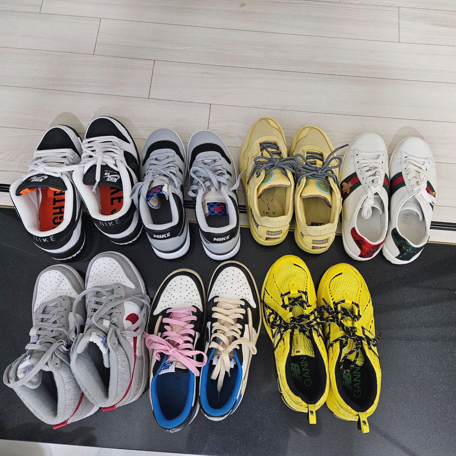 s.se_young (@s.se_young) 님의 게시물 | KREAM