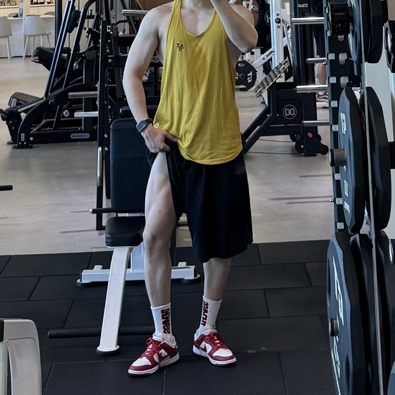 shgusen903 (@doodoogymbro) 님의 게시물 | KREAM