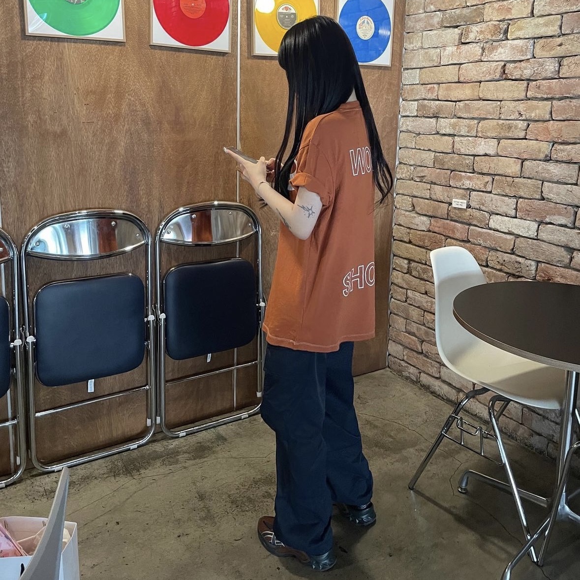 주황색 포인트 like 찜질방 황토복 | KREAM