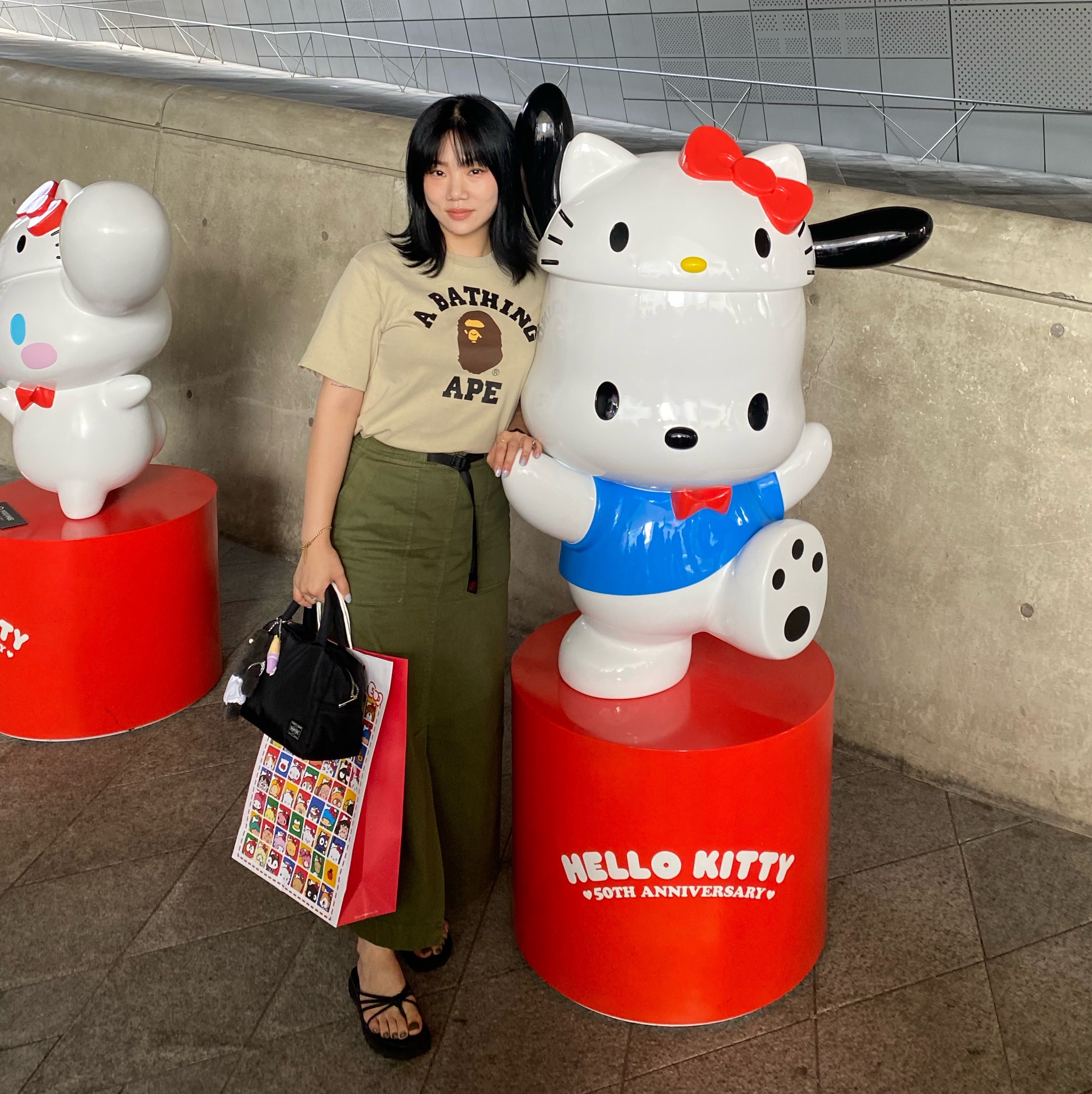 (@goddamncool...) 님의 게시물 | KREAM