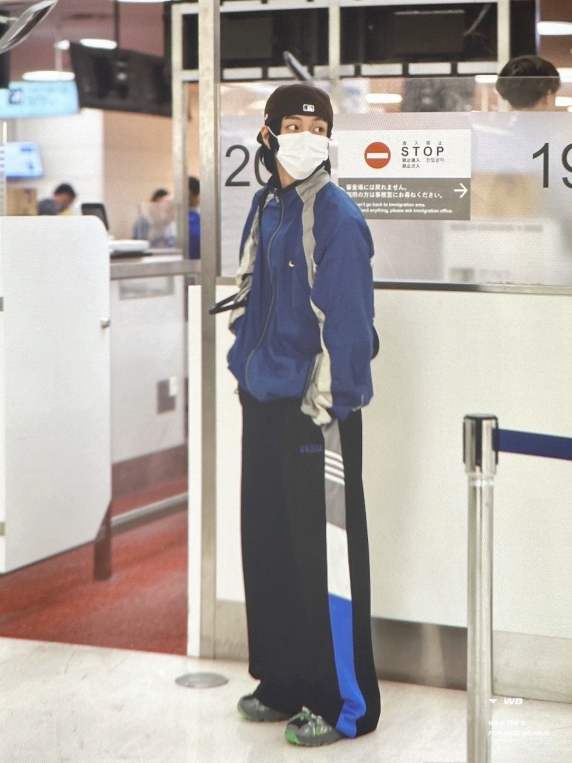 Blue Version | KREAM