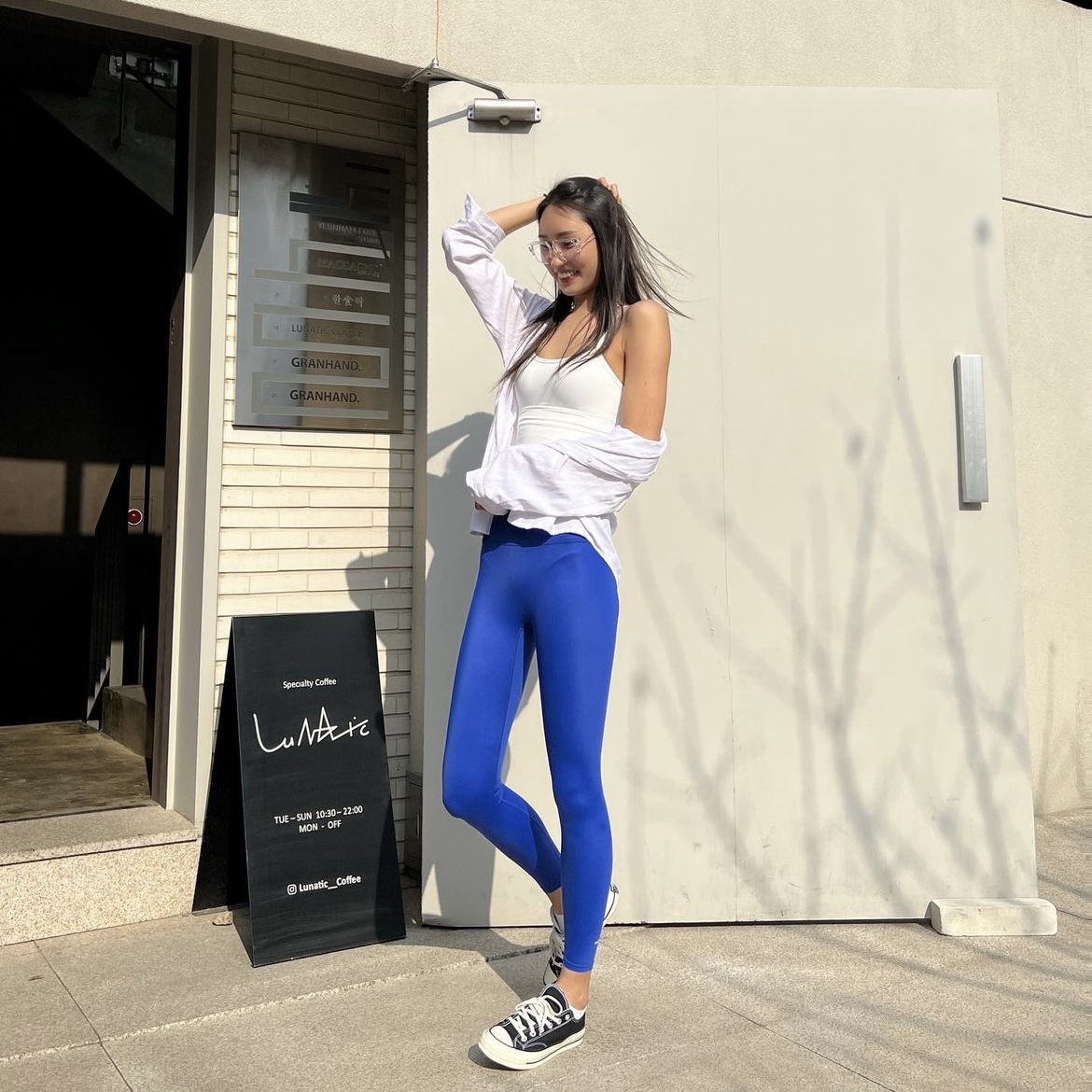 지연 (@jjiiyon) 님의 게시물 | KREAM