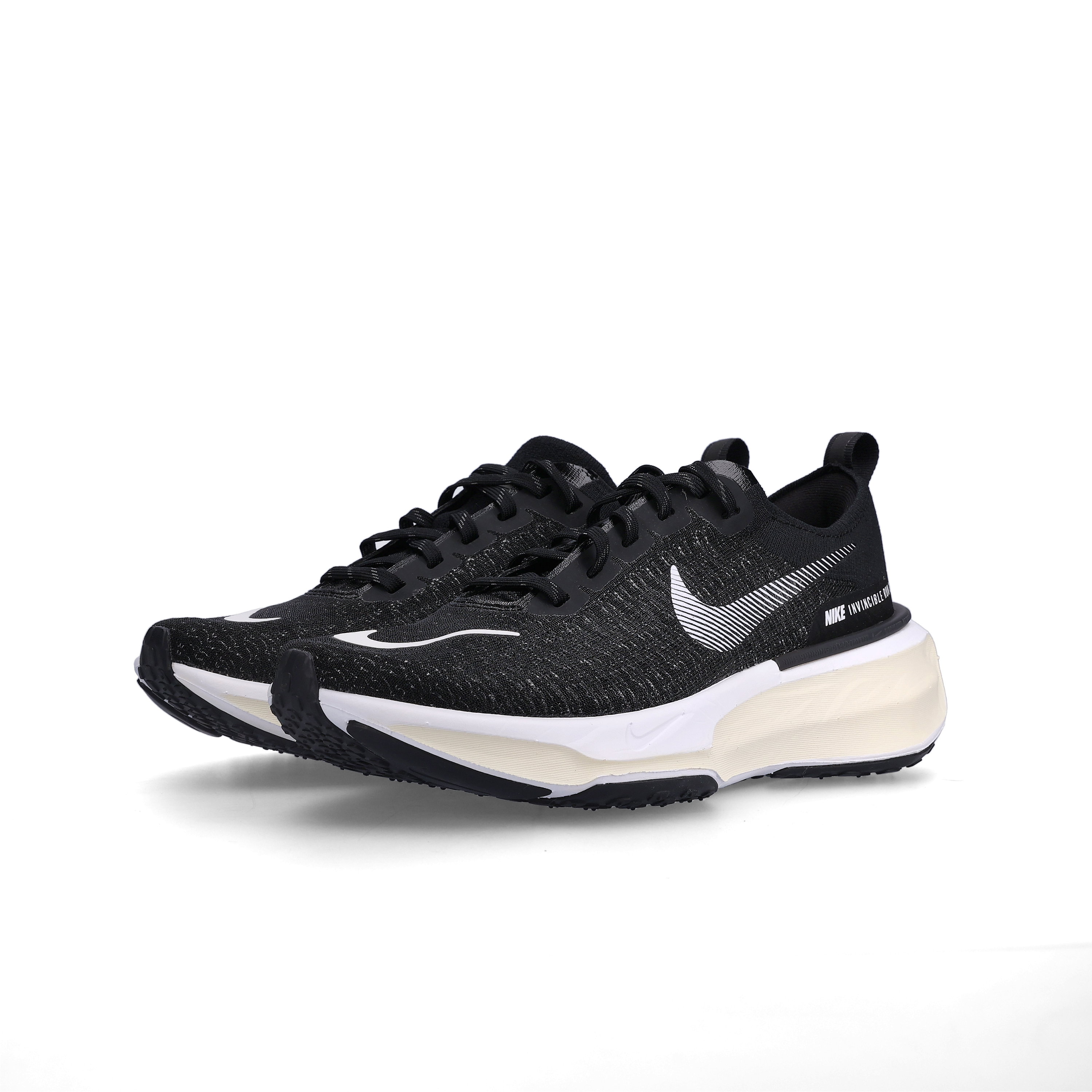 나이키 줌X 인빈시블 런 플라이니트 3 블랙 화이트 | KREAM