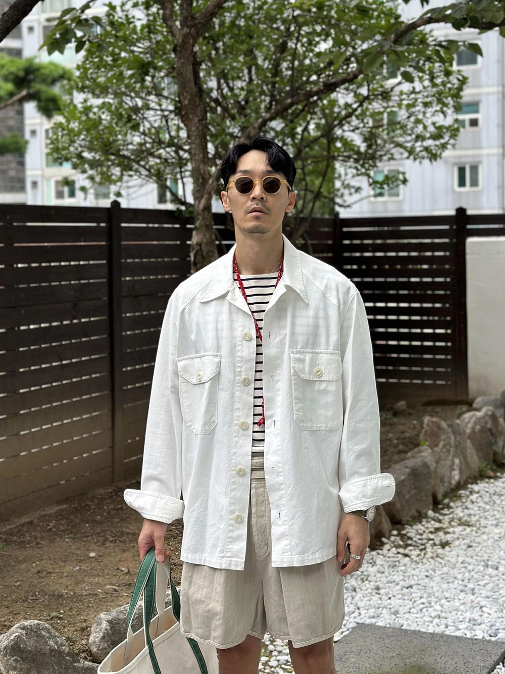 더 가이즈 폴라이트 노티스 오피서 셔츠 자켓 오프화이트 | The Guys | KREAM