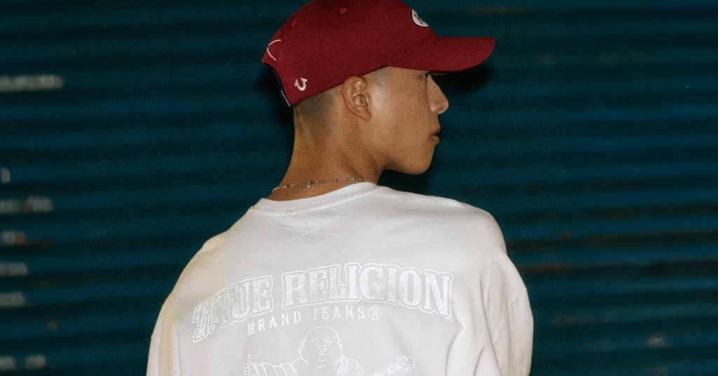 트루릴리젼 단독 ~ 50% | KREAM