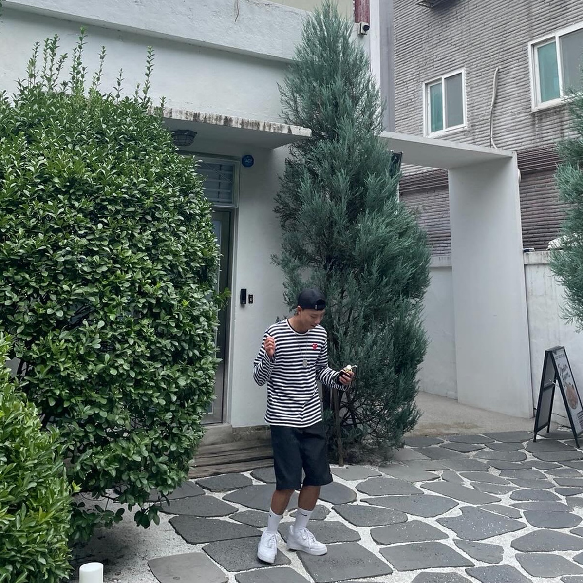 유지훈 (@ji_hun.05) 님의 게시물 | KREAM