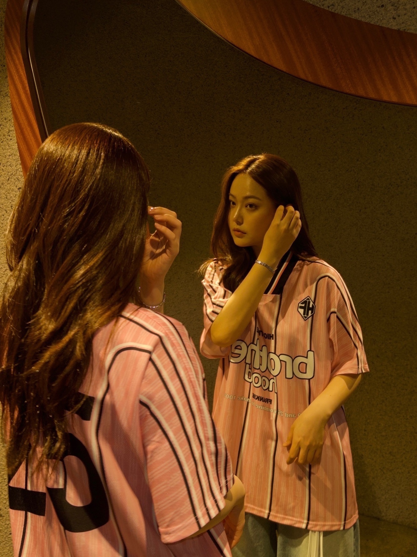 $ (@your_legacy) 님의 게시물 | KREAM