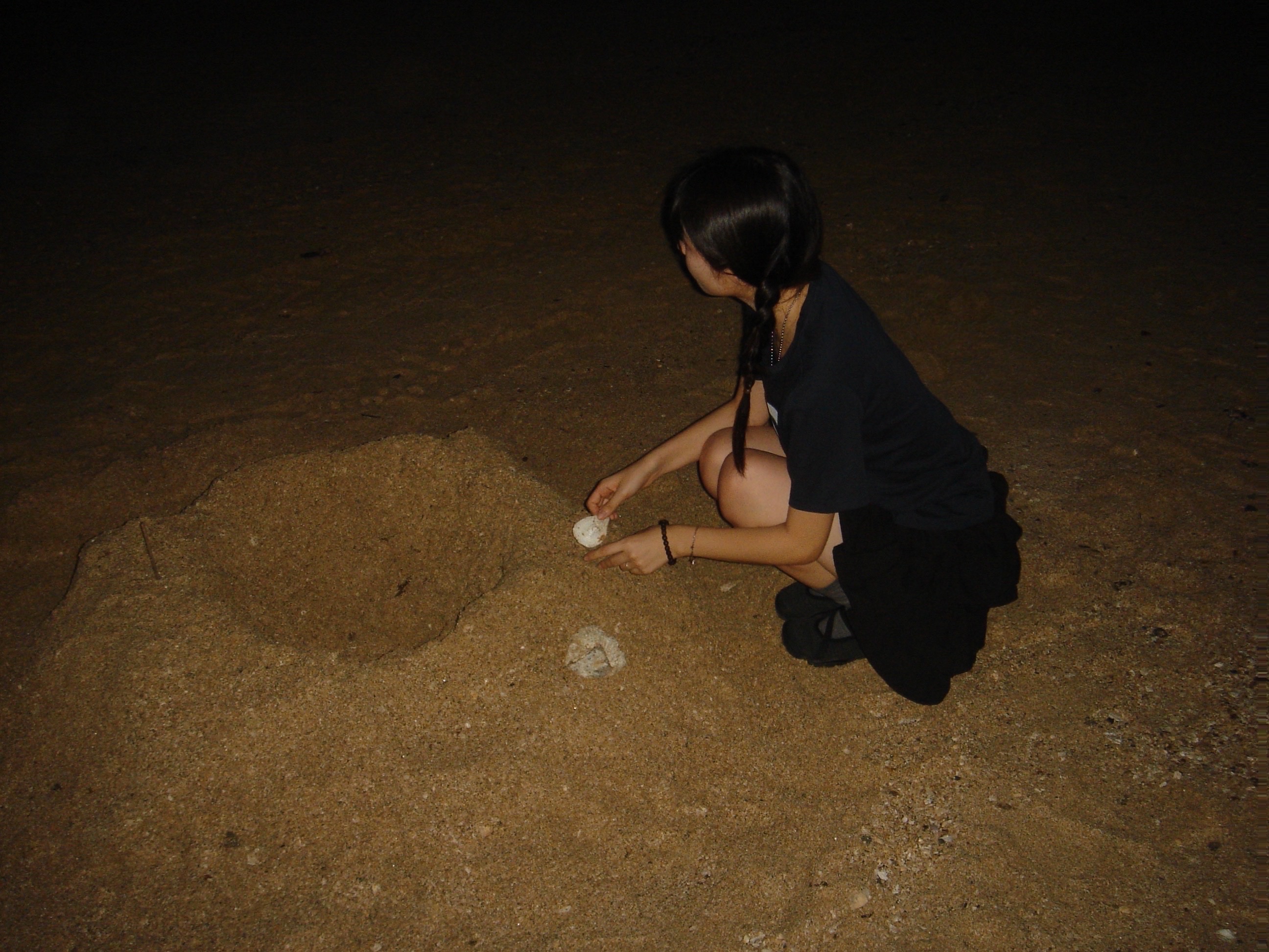 배건아 (@vaeguna) 님의 게시물 | KREAM