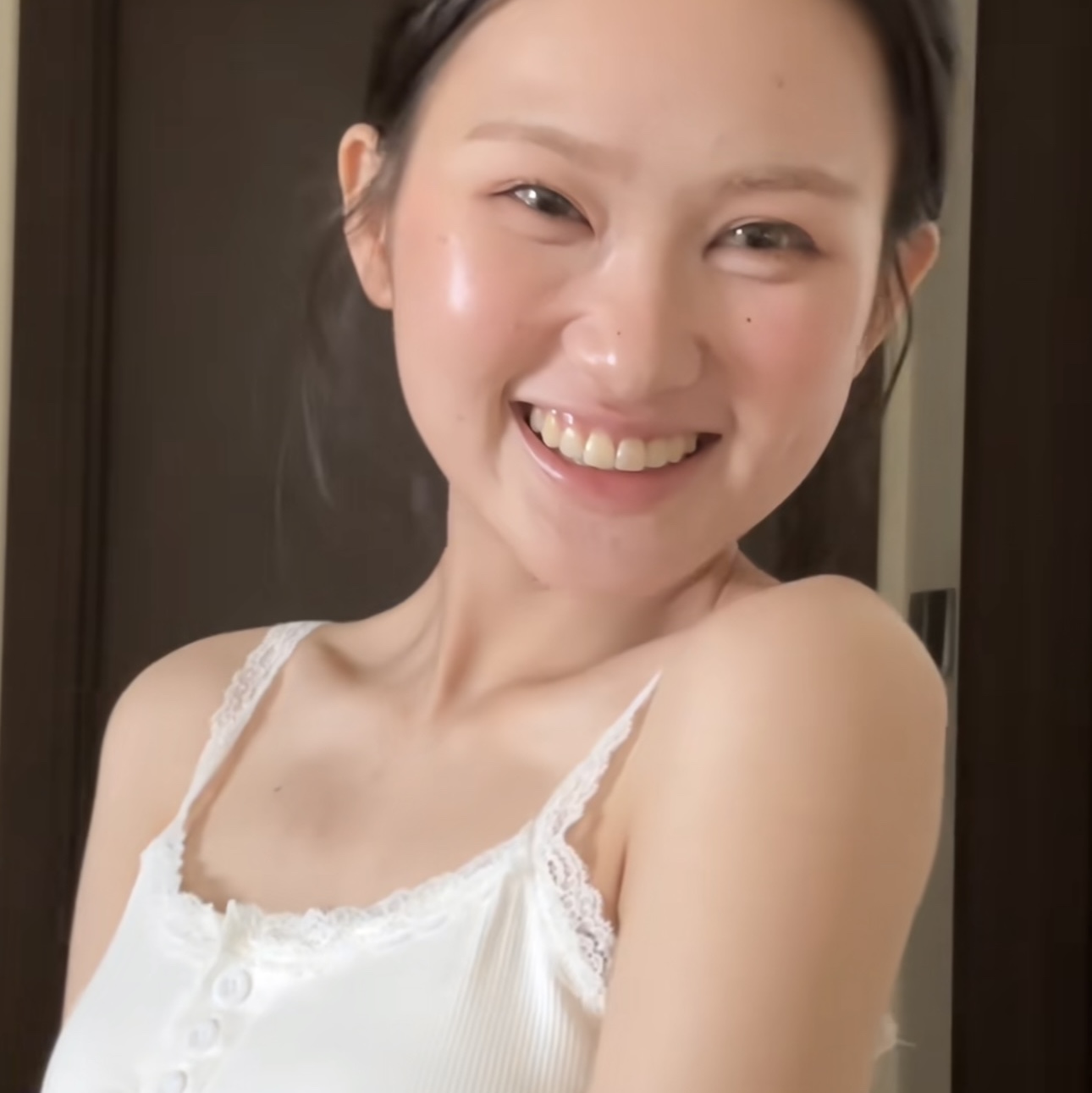 첫 데이트 | KREAM