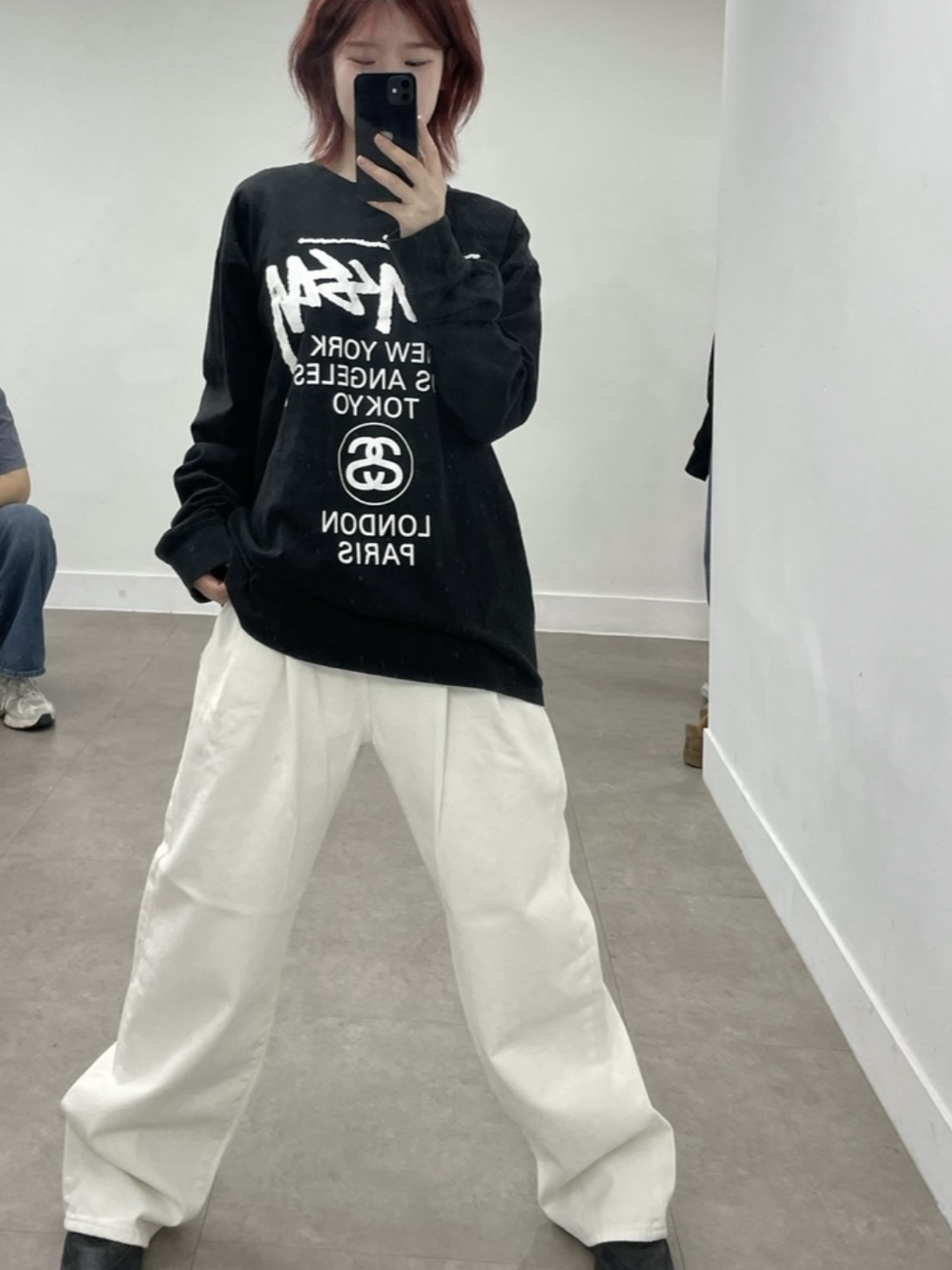 🖤🤍🖤🤍 | KREAM