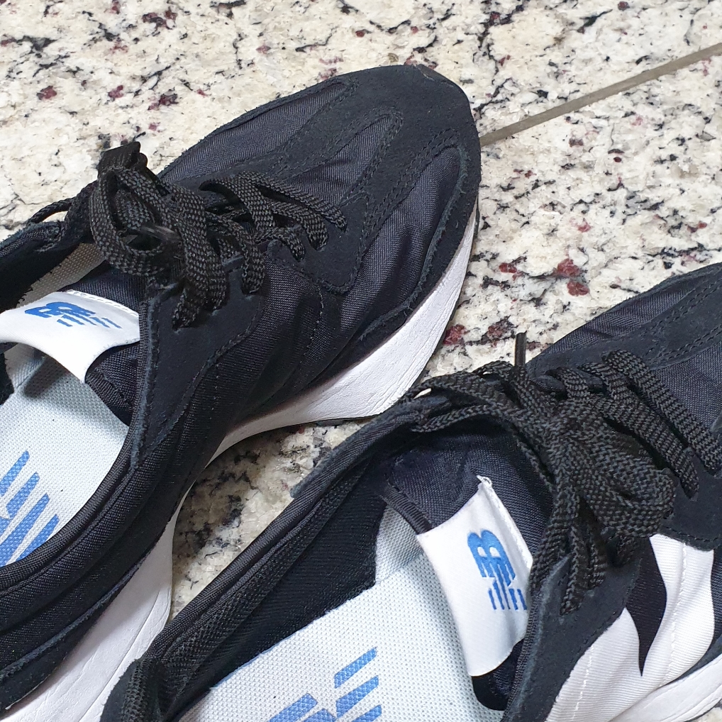 편한건 327이 짱 | KREAM