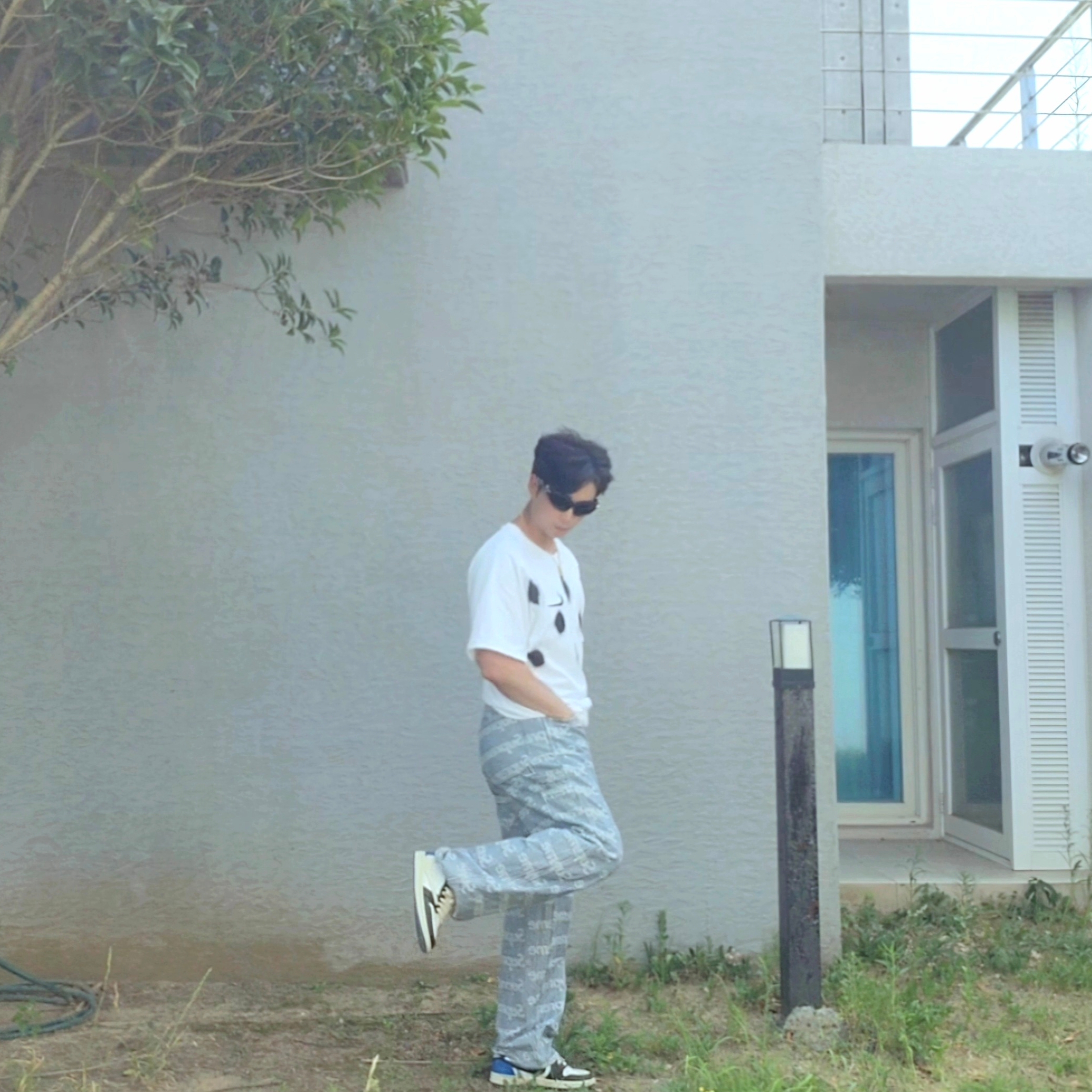 (@jong7759) 님의 게시물 | KREAM