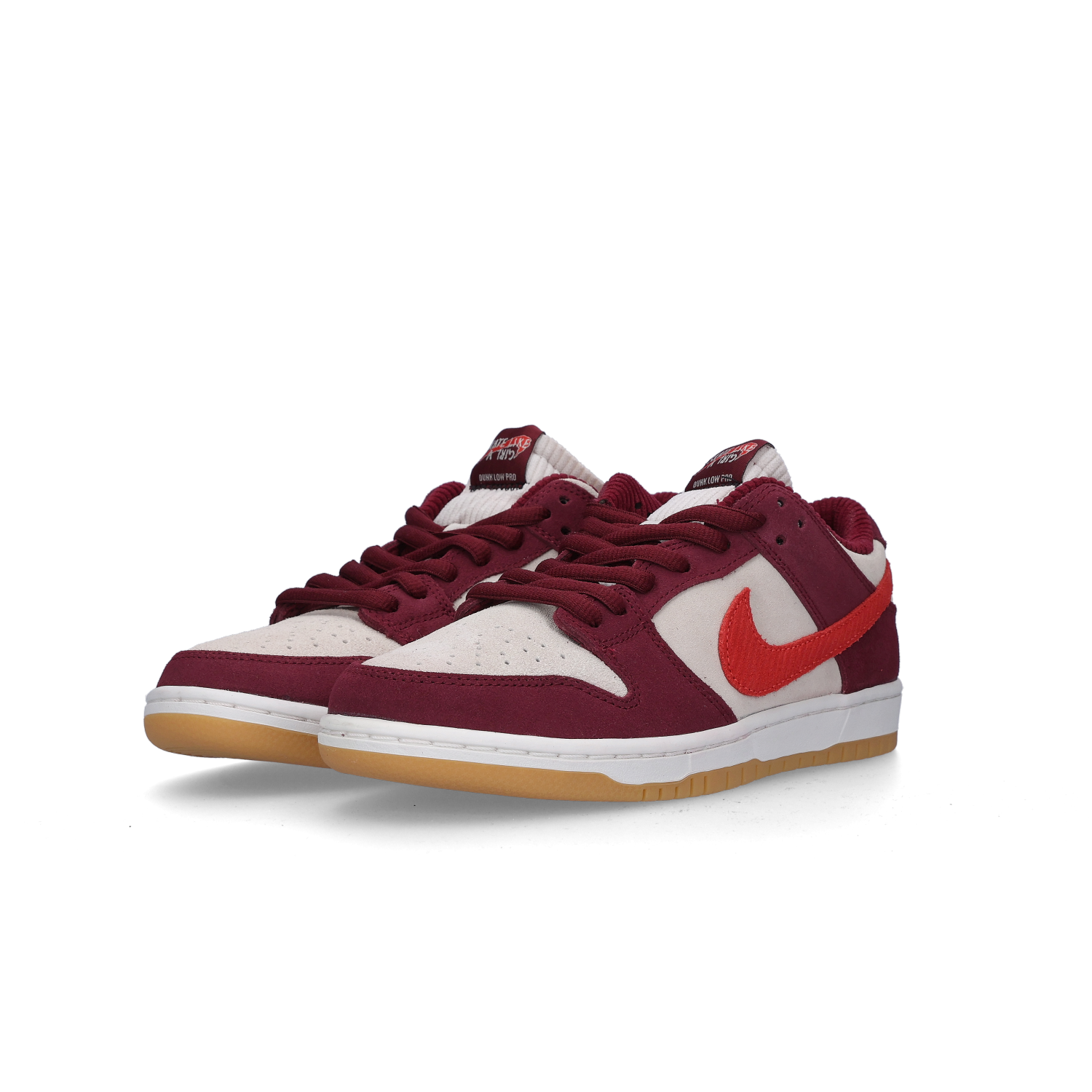 나이키 x 스케이트 라이크 어 걸 SB 덩크 로우 QS 베얼리 로즈 | KREAM