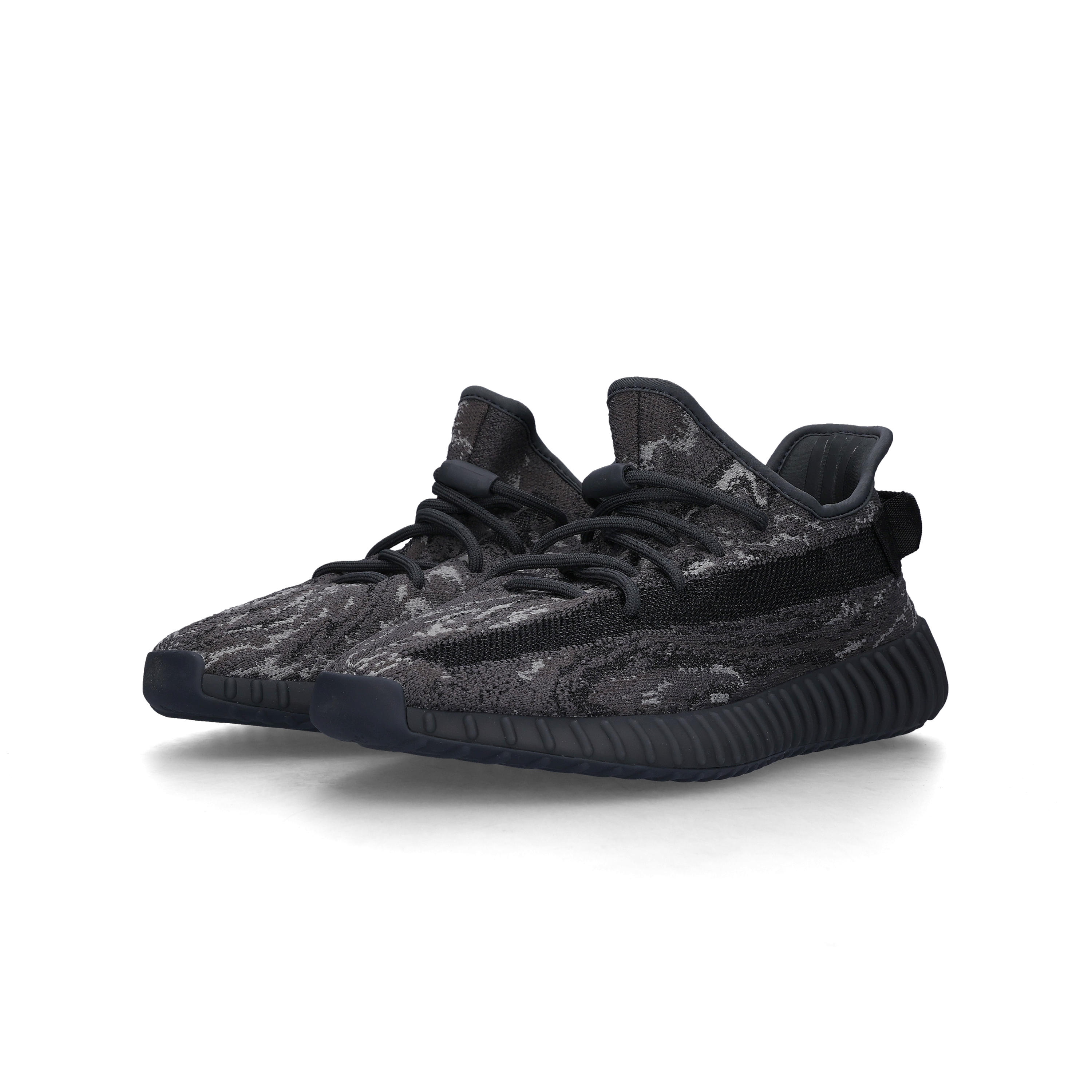 아디다스 이지 부스트 350 V2 MX 다크 솔트 | KREAM