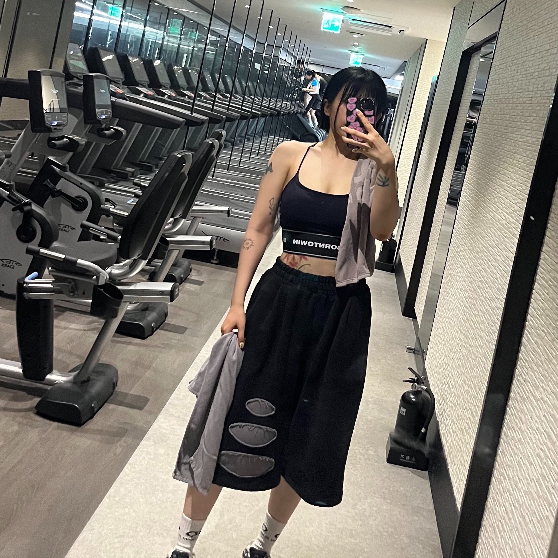 (@peachchiii) 님의 게시물 | KREAM