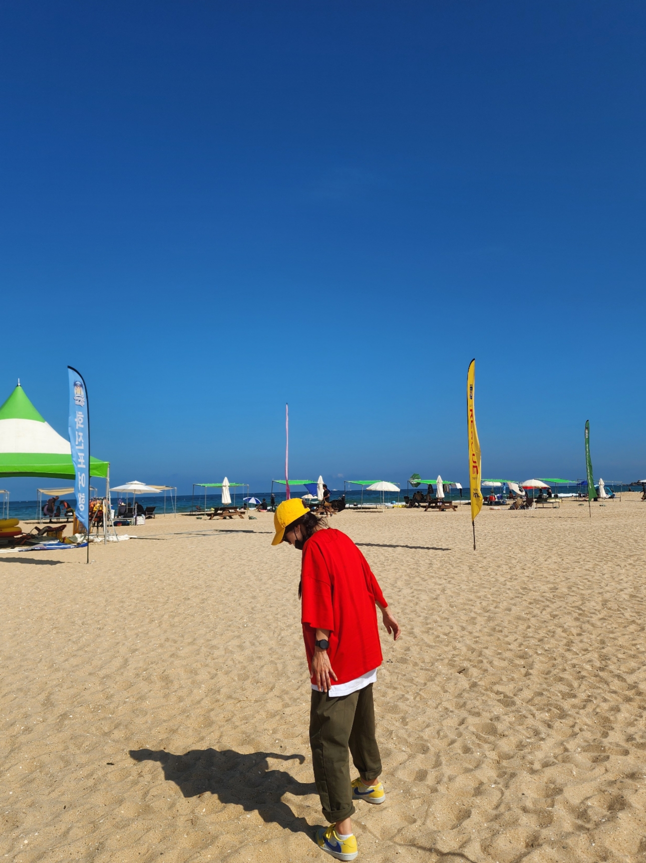 (@dong2yi) 님의 게시물 | KREAM