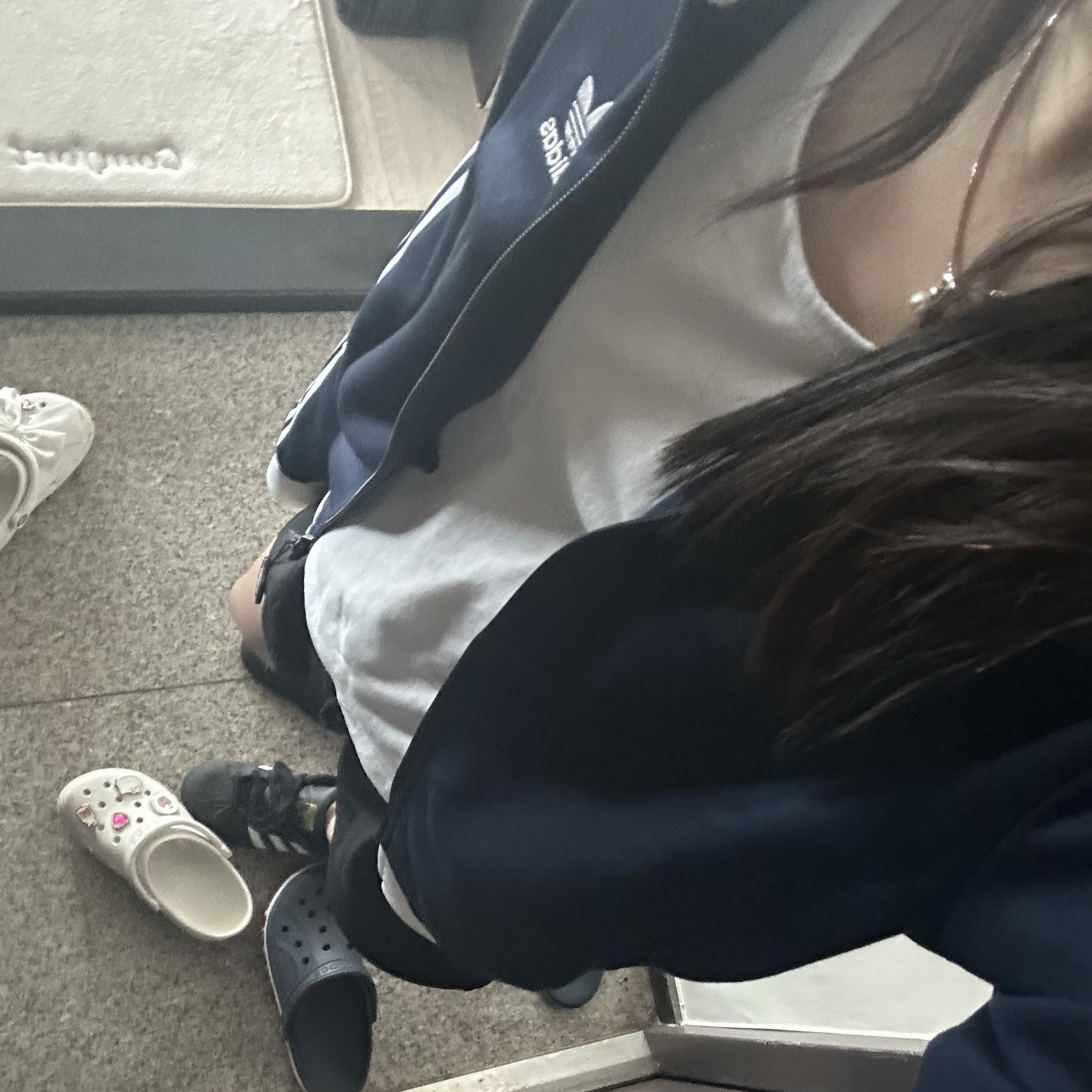 b84b8pdfhv (@hamm2zi) 님의 게시물 | KREAM