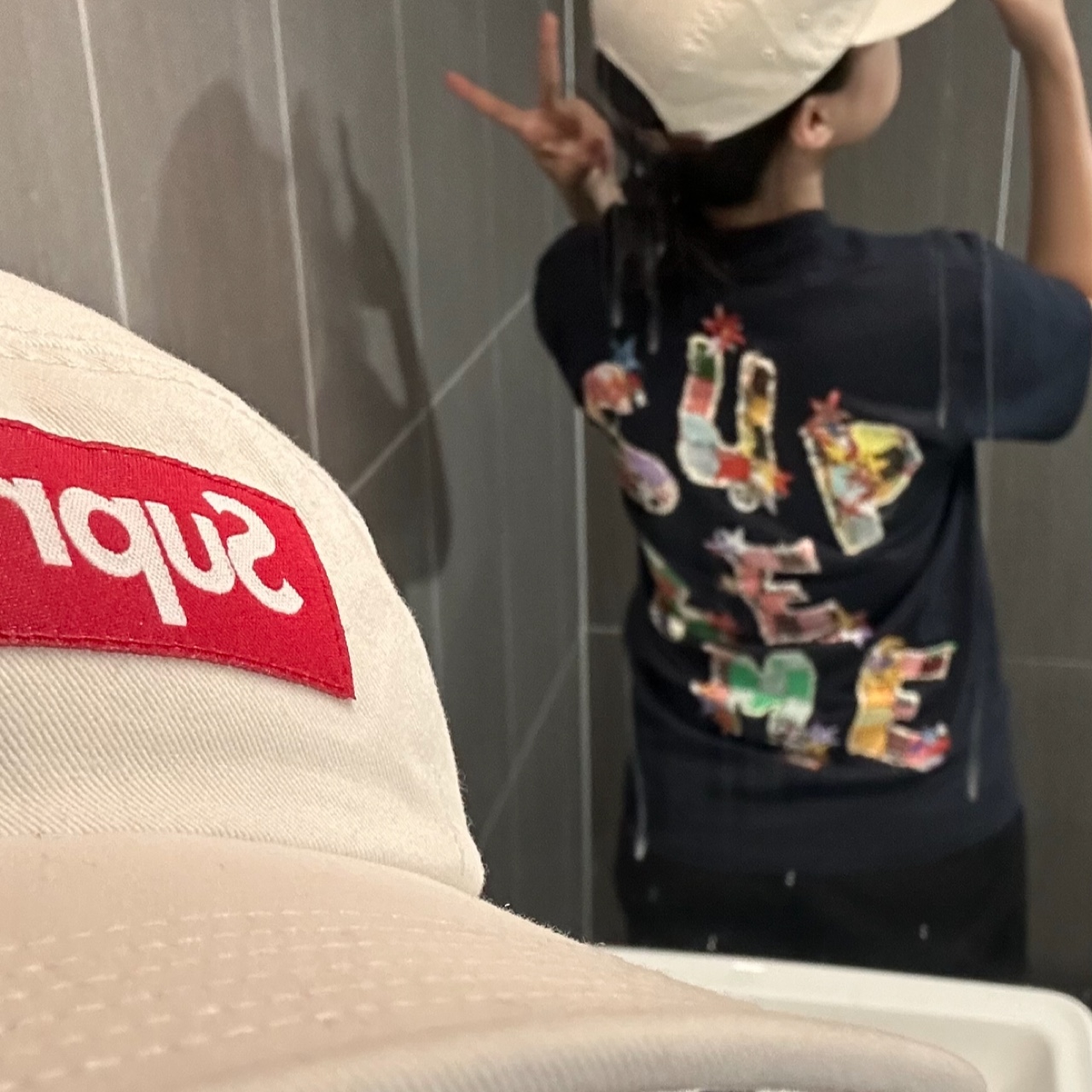 너무 이쁘구용~ fw도 go | KREAM