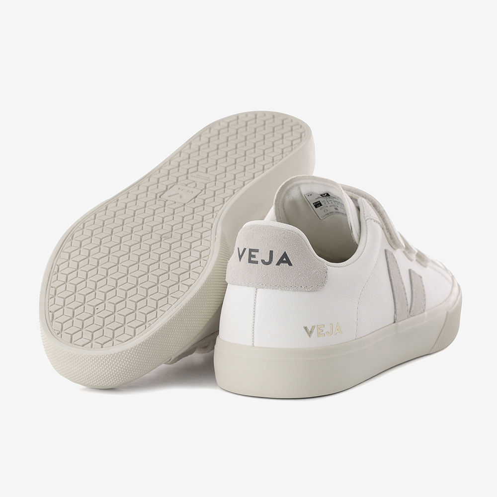 베자 레시페 로고 엑스트라 화이트 내츄럴 | Veja | KREAM