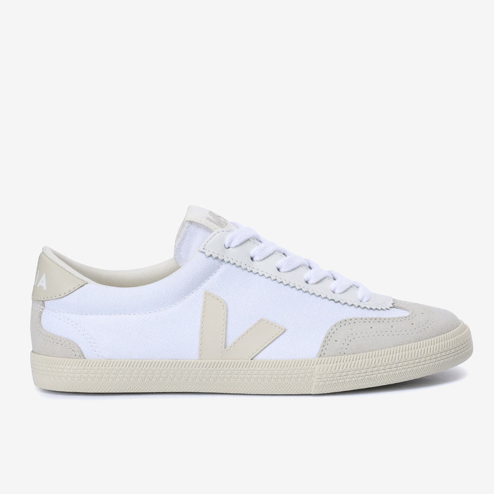 베자 볼리 화이트 피에르 | Veja | KREAM