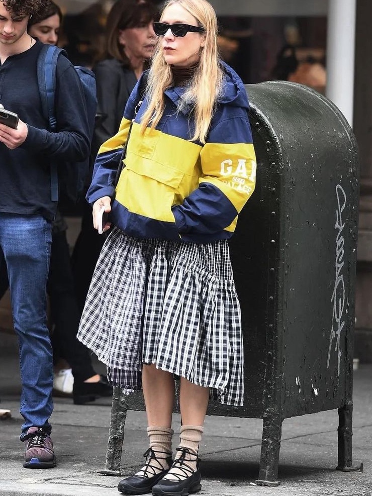 😇 (@l0lpm1) 님의 게시물 | KREAM