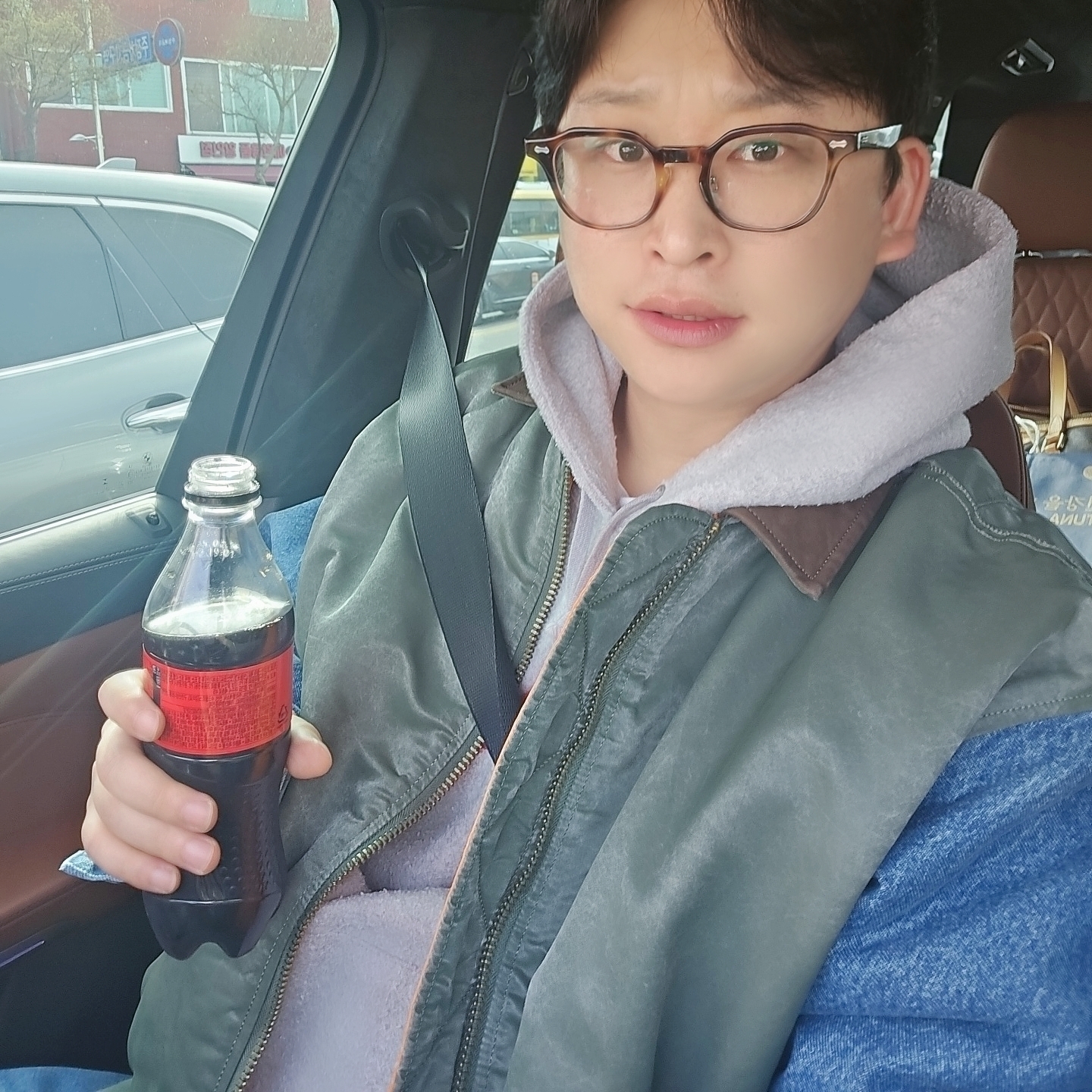 키175 몸무게76 사이즈L 예쁨 | KREAM