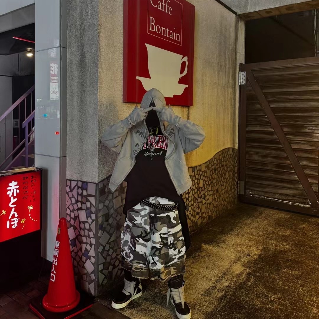 Huuuuu。 (@czvios) 님의 게시물 | KREAM