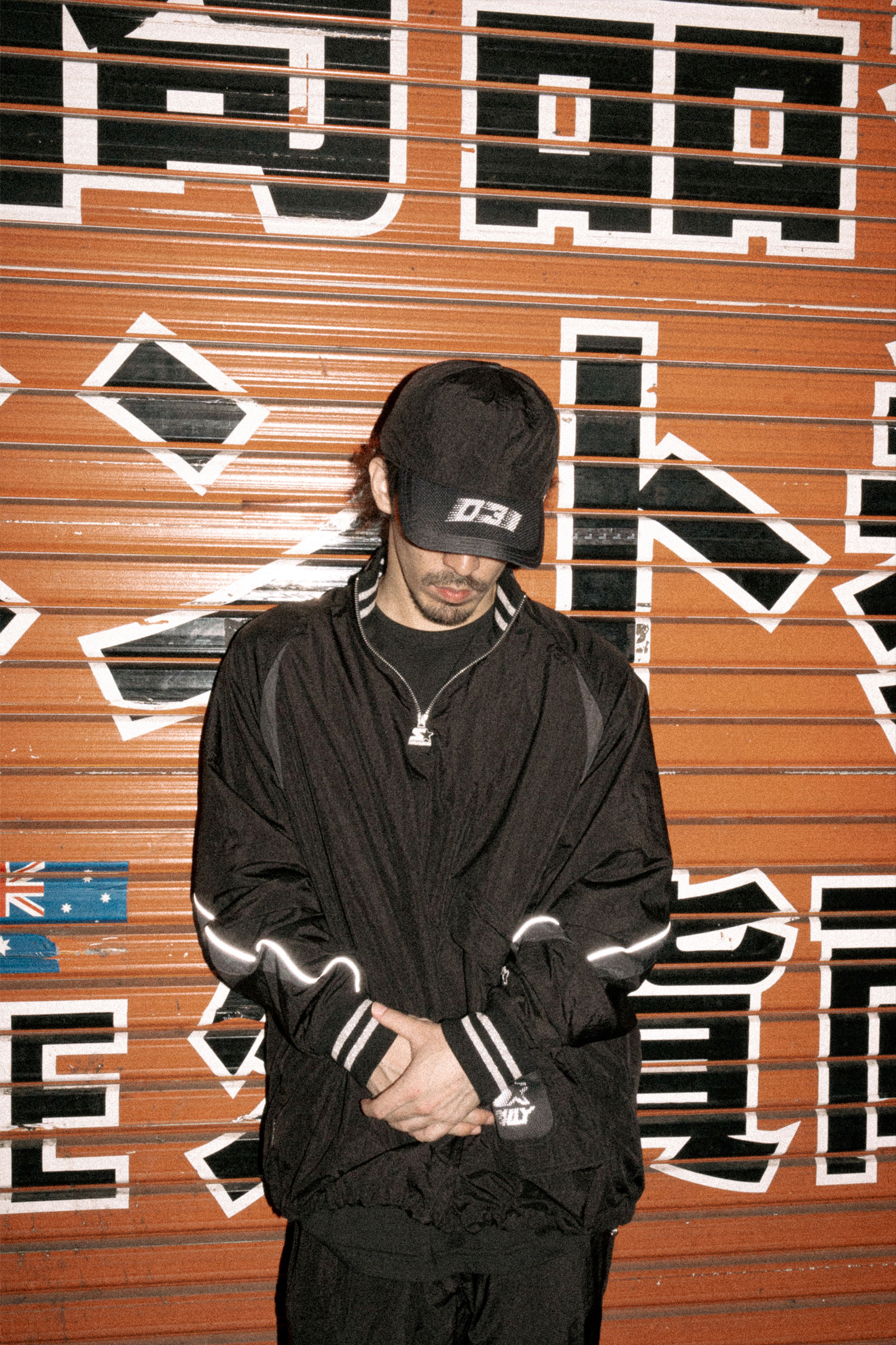 스타터 x 리빌리 콜라보 발매 10% | KREAM