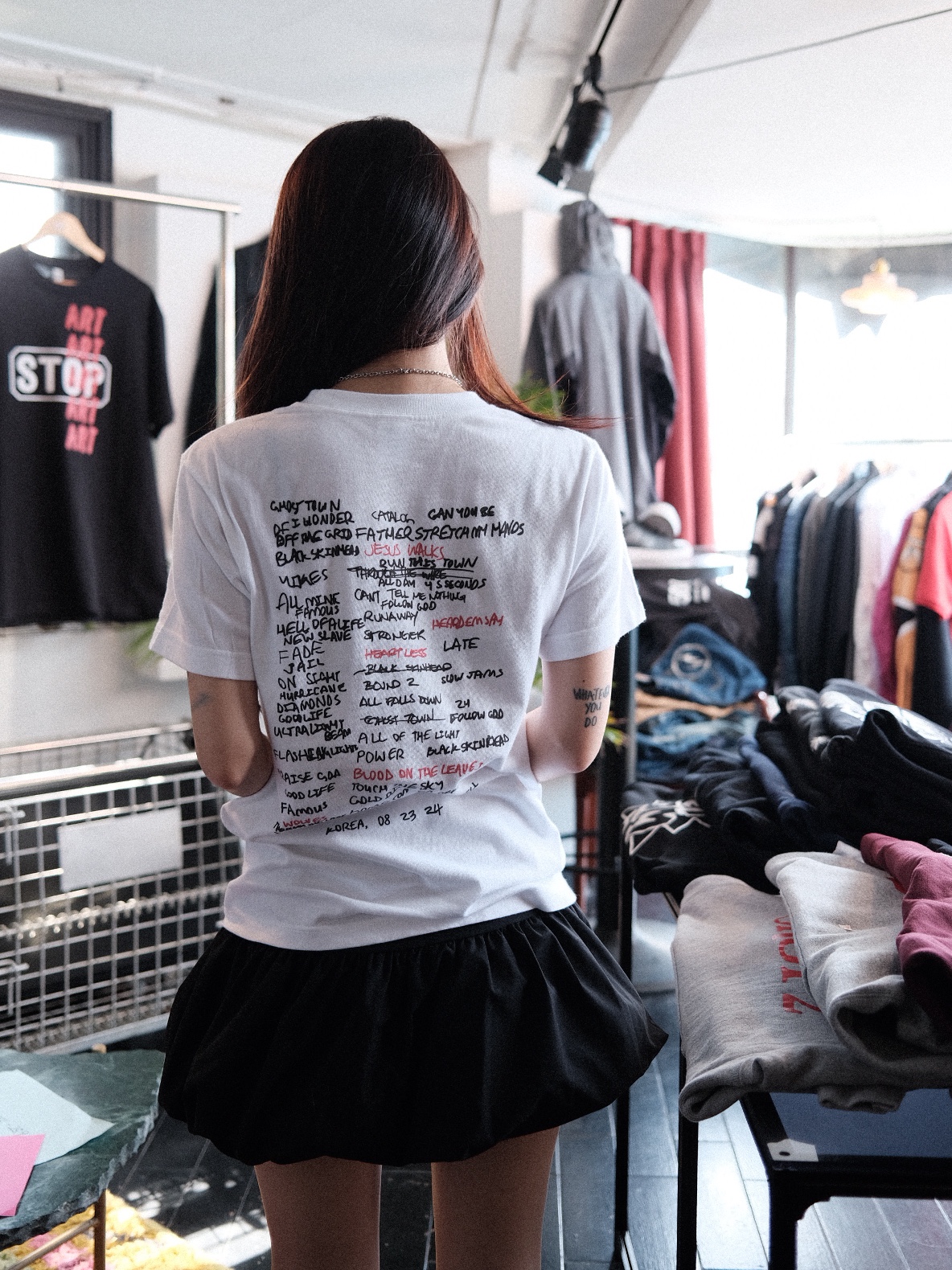 (@eundamn) 님의 게시물 | KREAM