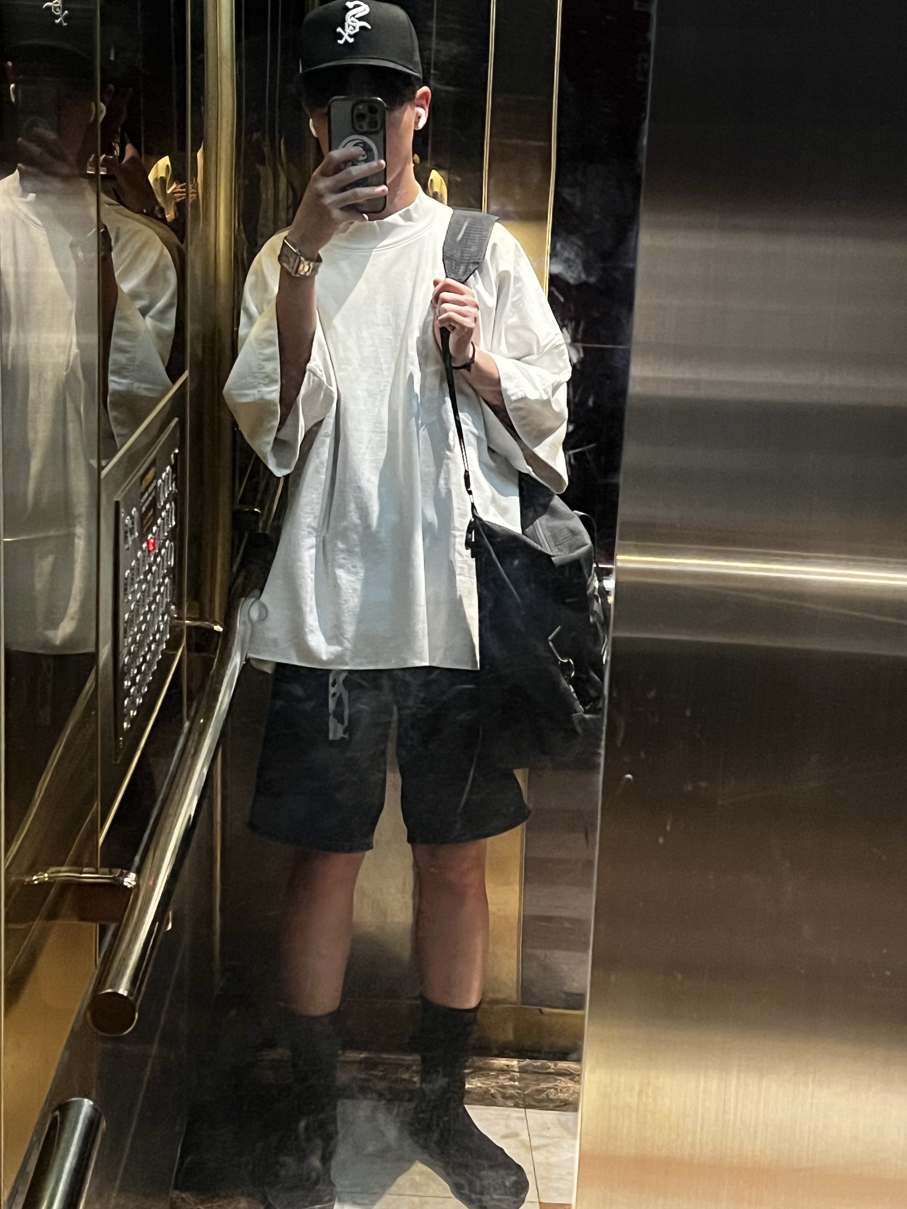 yzy whte dve no seam | KREAM