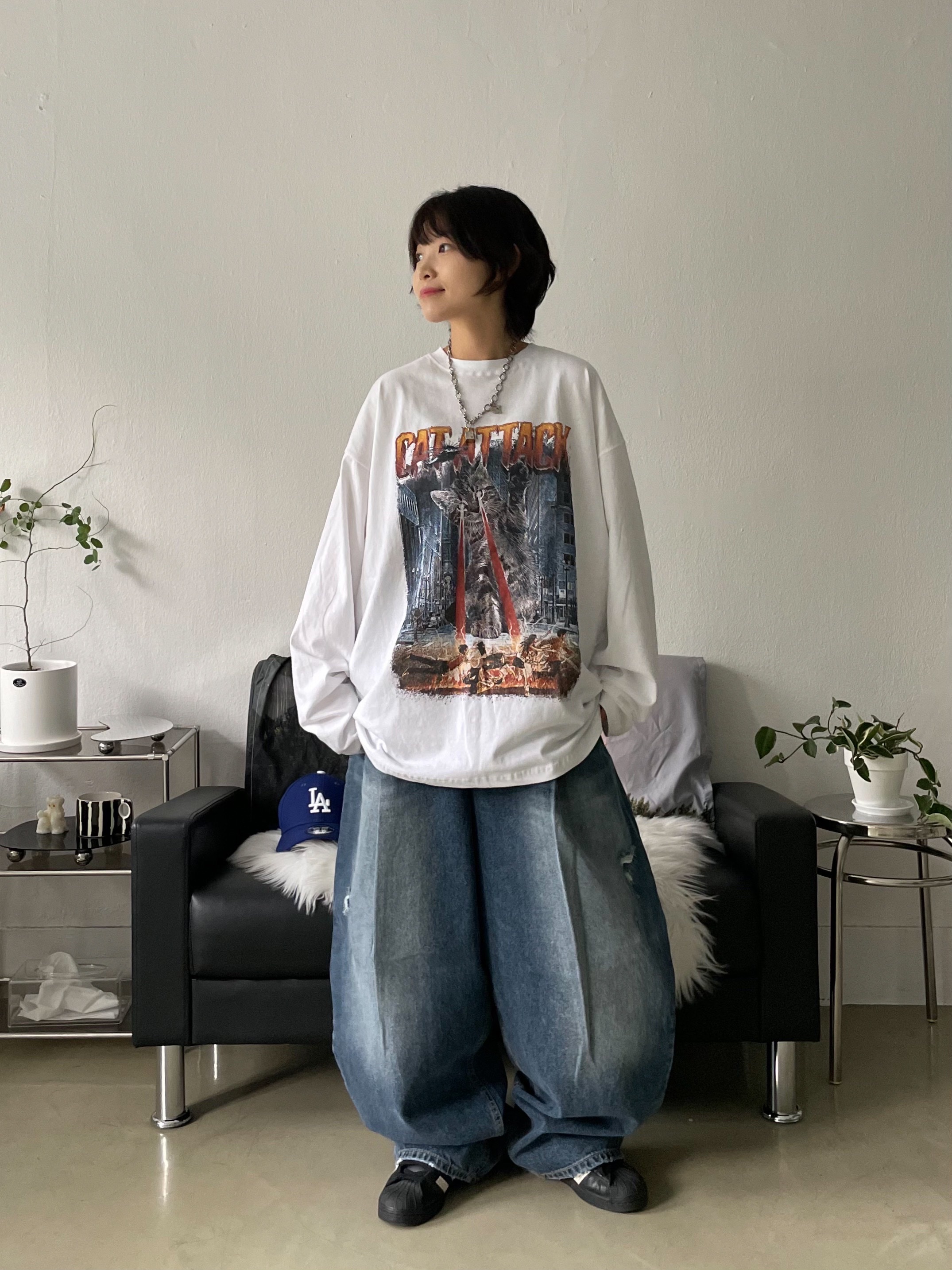 고양이가 세상을 지배..ㅎh | KREAM